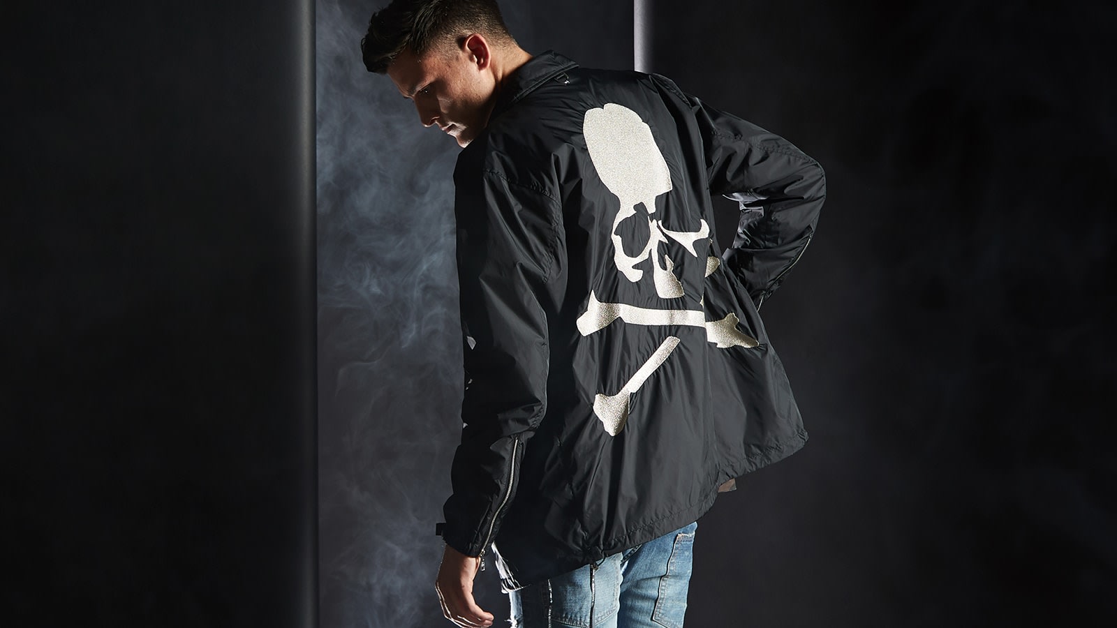 END. Features | Mastermind World - Now Online