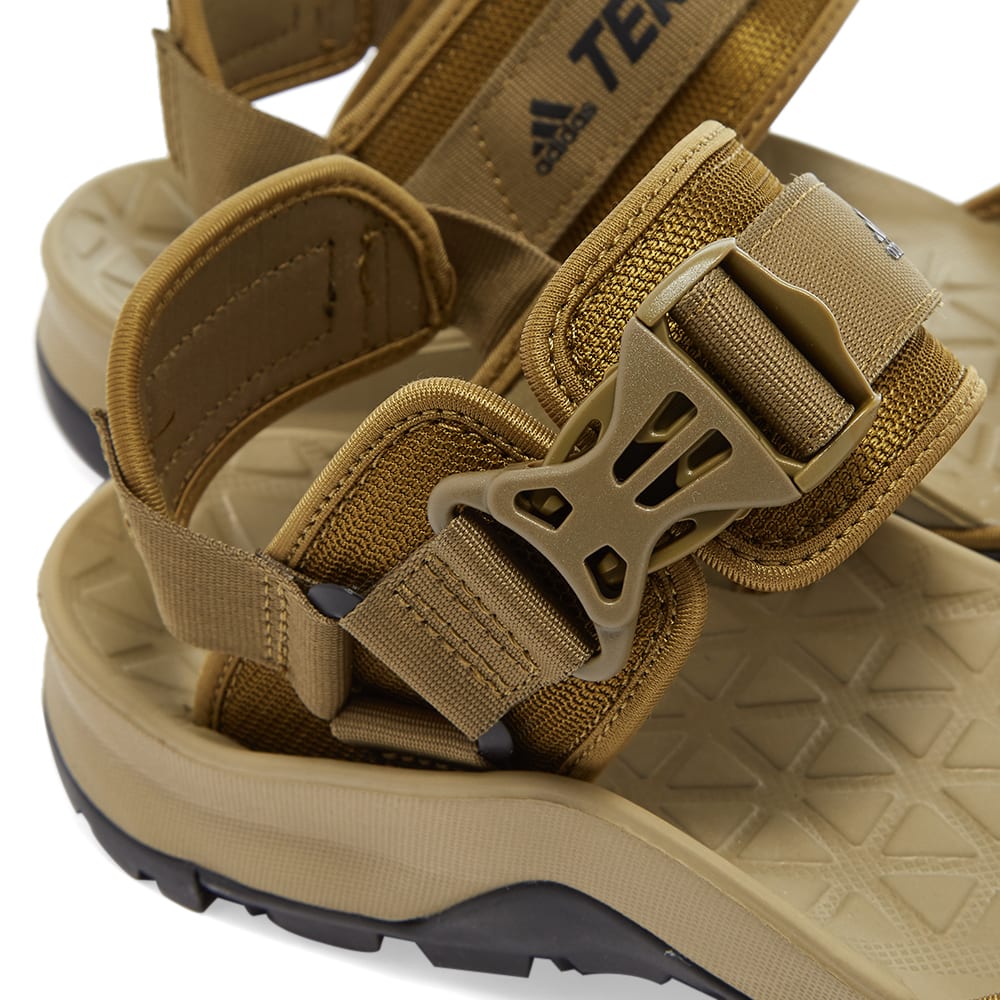 Adidas Cyprex Ultra Sandal Deluxe Wild Moss & Black | END. (US)