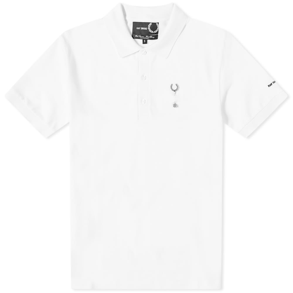Fred Perry Reissues x Raf Simons Wreath Pin Polo White | END. (CN)