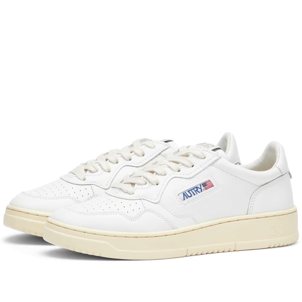 Autry Medalist Low Sneaker White & White | END.