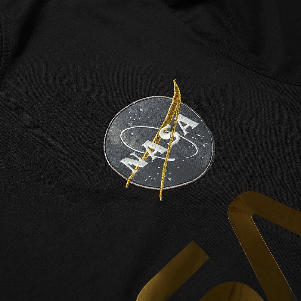 Alpha Industries NASA Reflective Tee Black & Gold | END. (US)