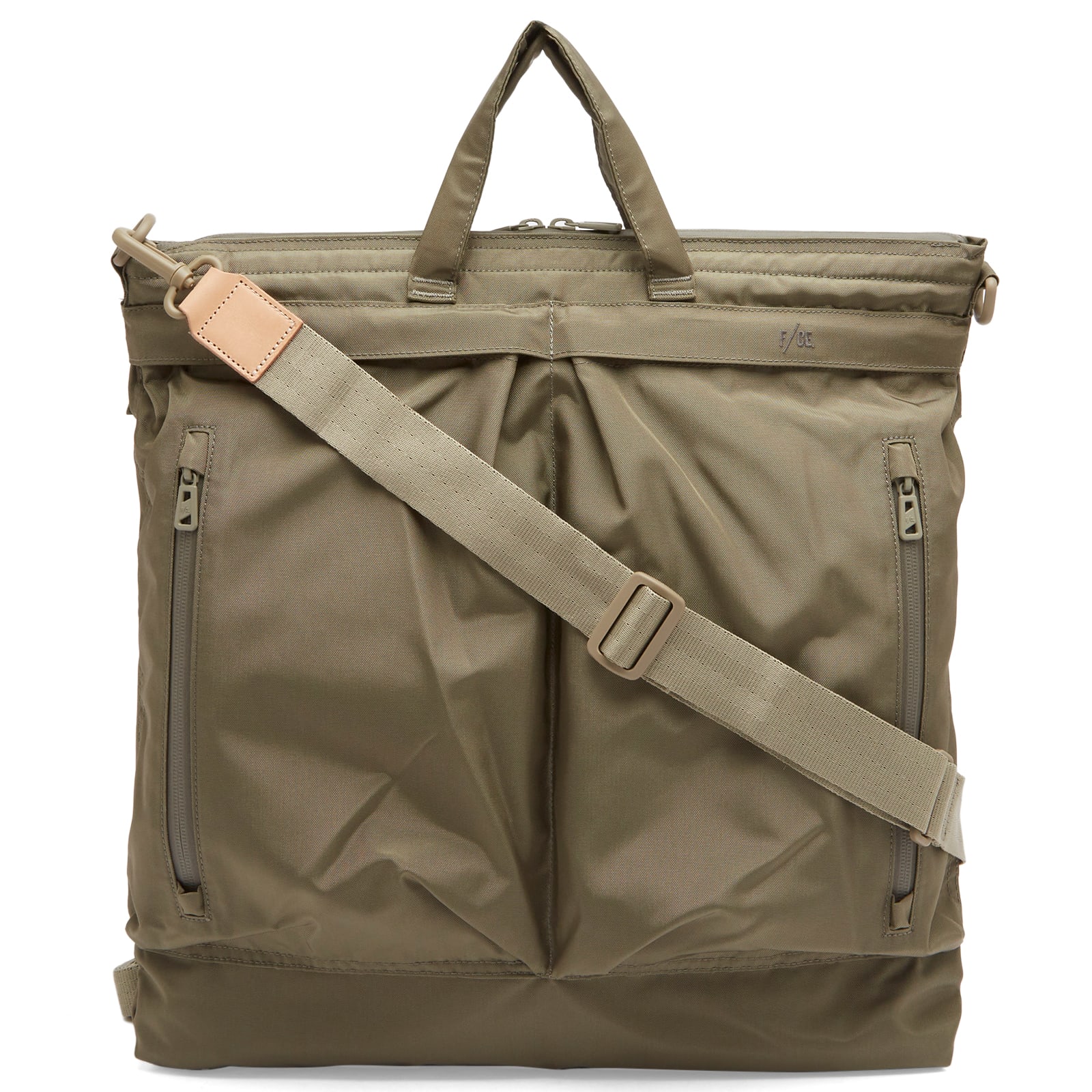 F/CE. 420 re/cor 3-Way Helmet Bag Sage Green | END. (JP)