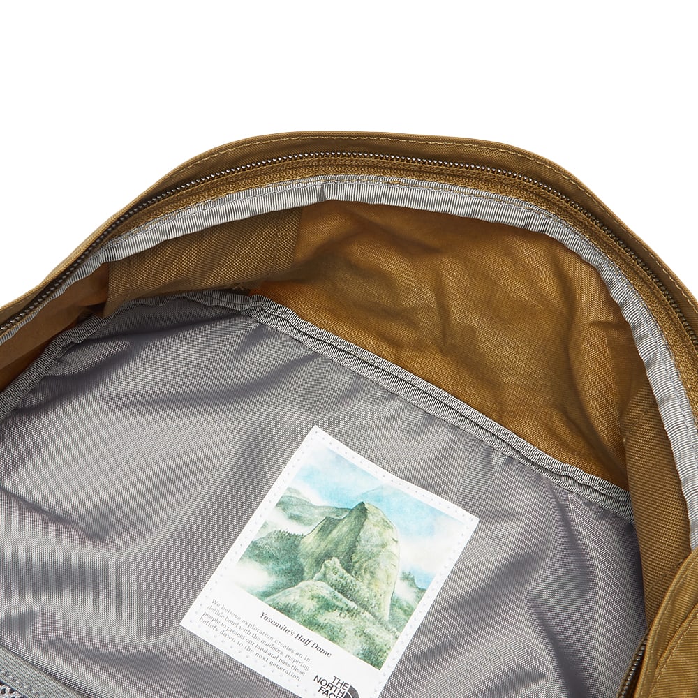 The North Face Berkeley Daypack Military Olive & Antelope Tan | END. (US)