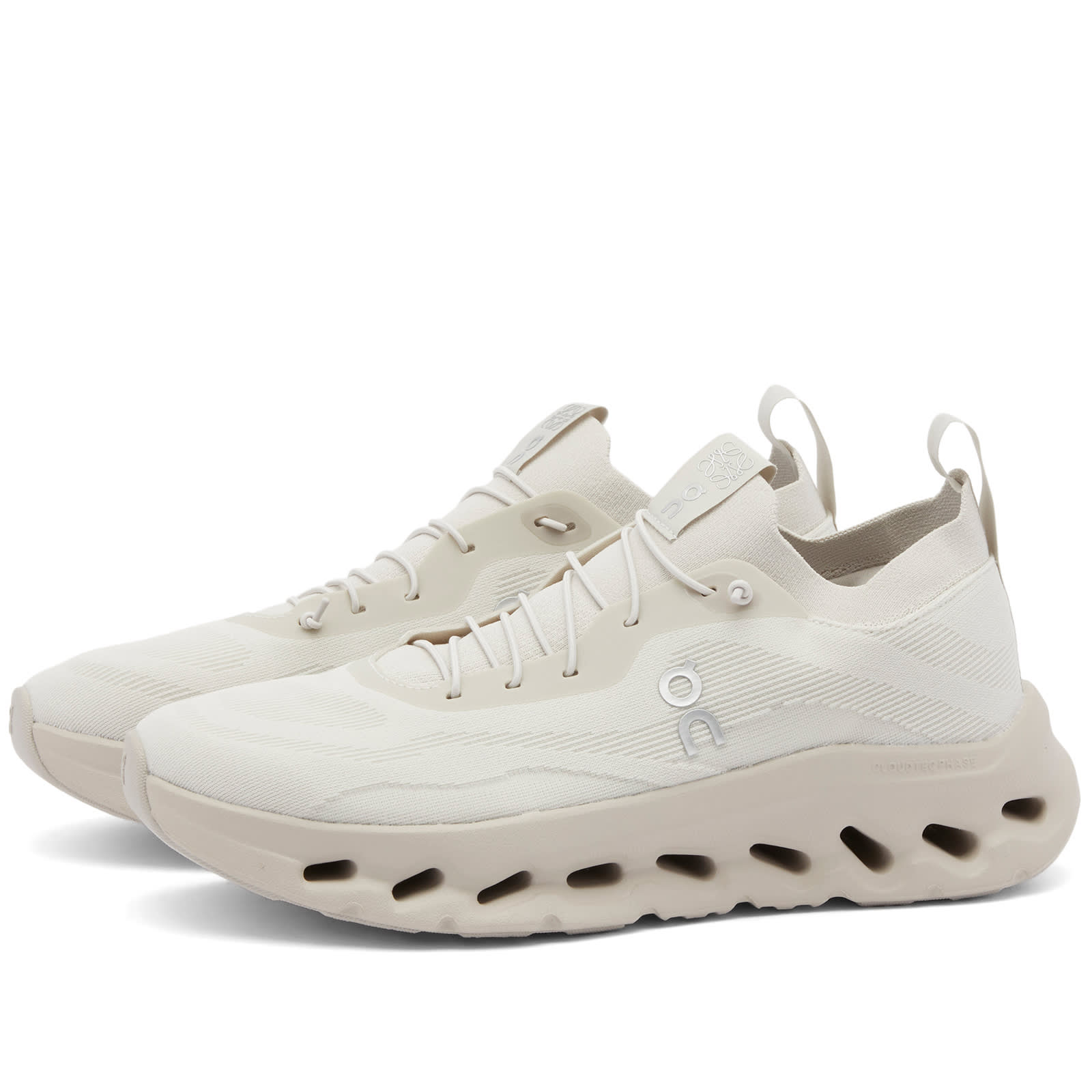 Loewe x ON Cloudtilt Sand | END.