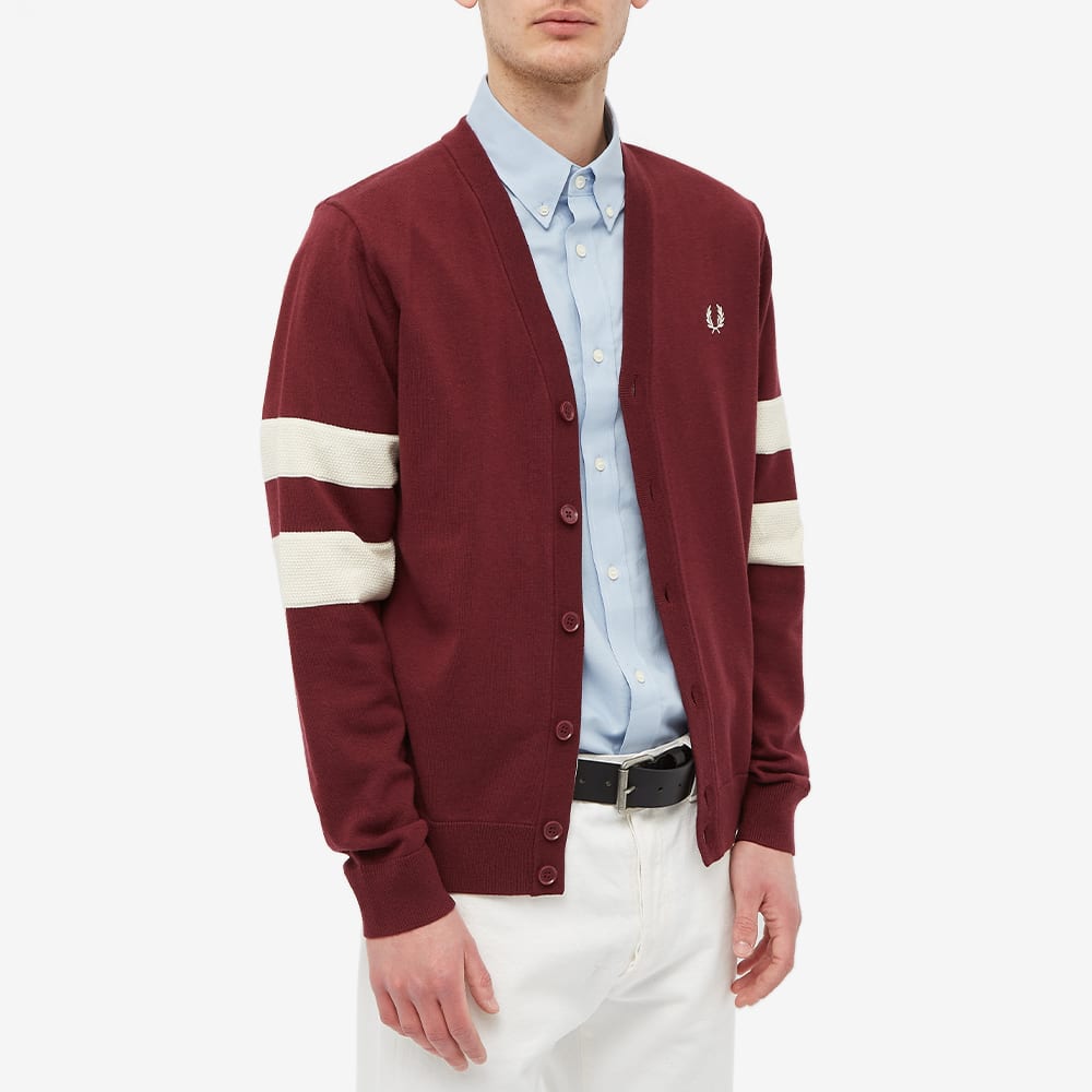 Fred Perry Tipped Sleeve Cardigan Aubergine | END. (ES)