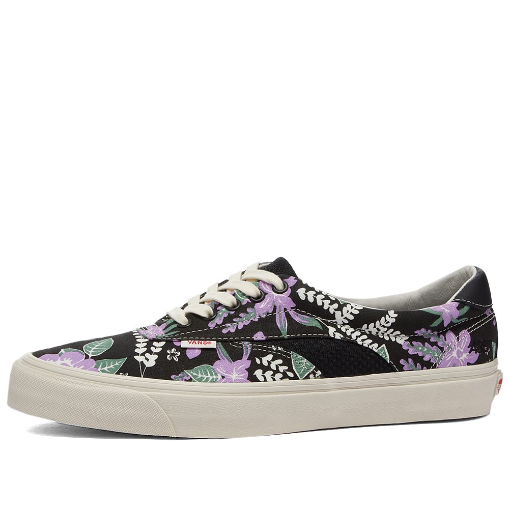 Vans UA Acer Mesh NI SP Black & Aloha | END. (SG)