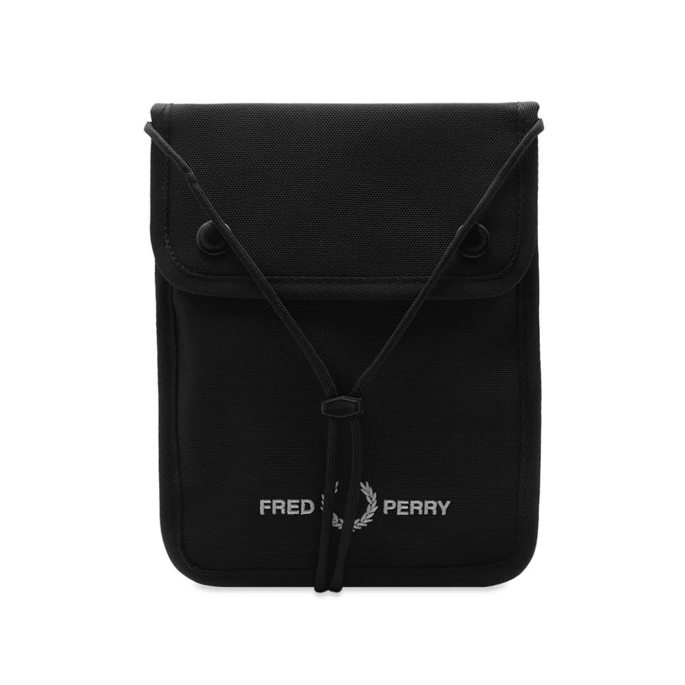 Fred Perry Logo Pouch Black | END. (US)