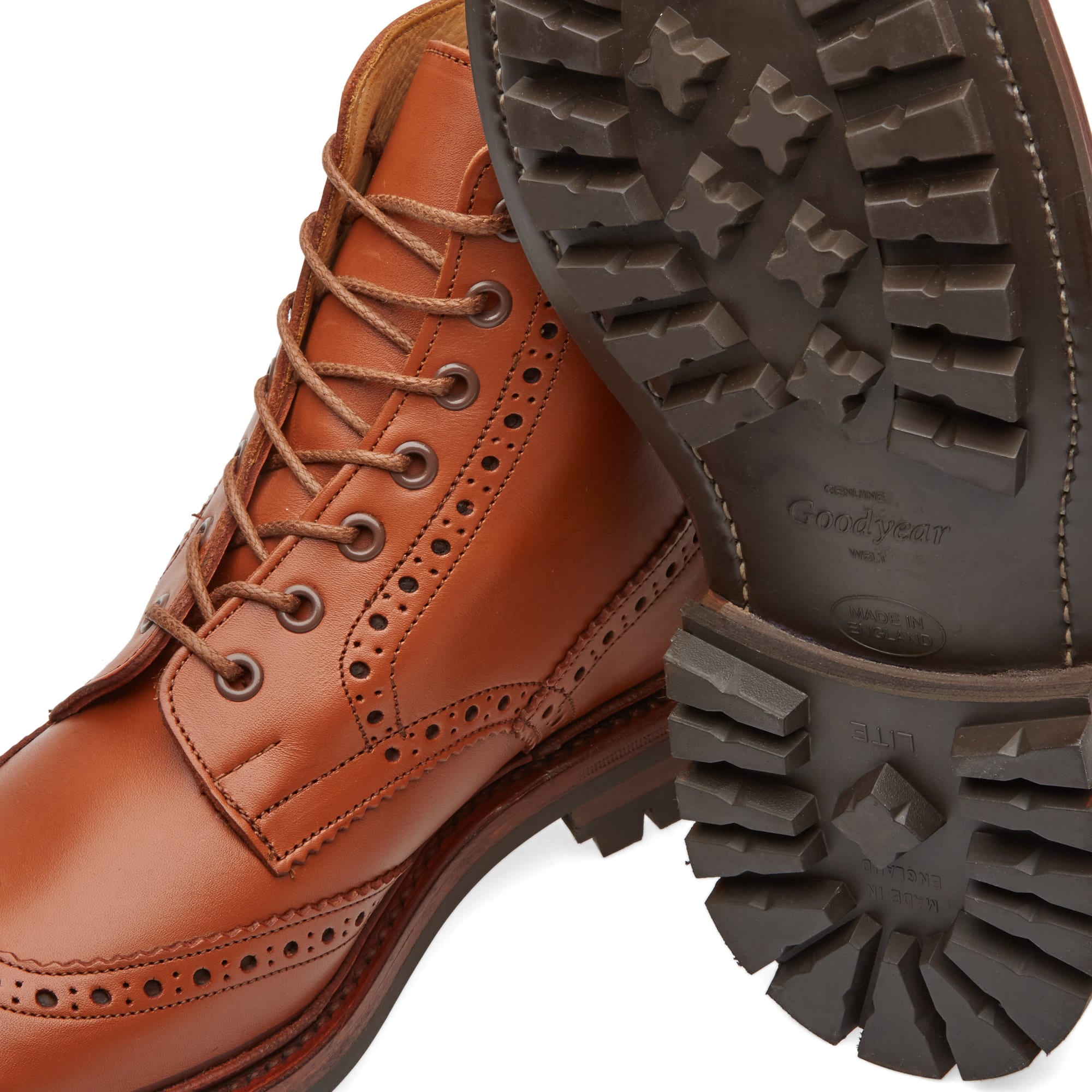 Tricker's Commando Sole Malton Brogue Derby Boot (C-Shade)