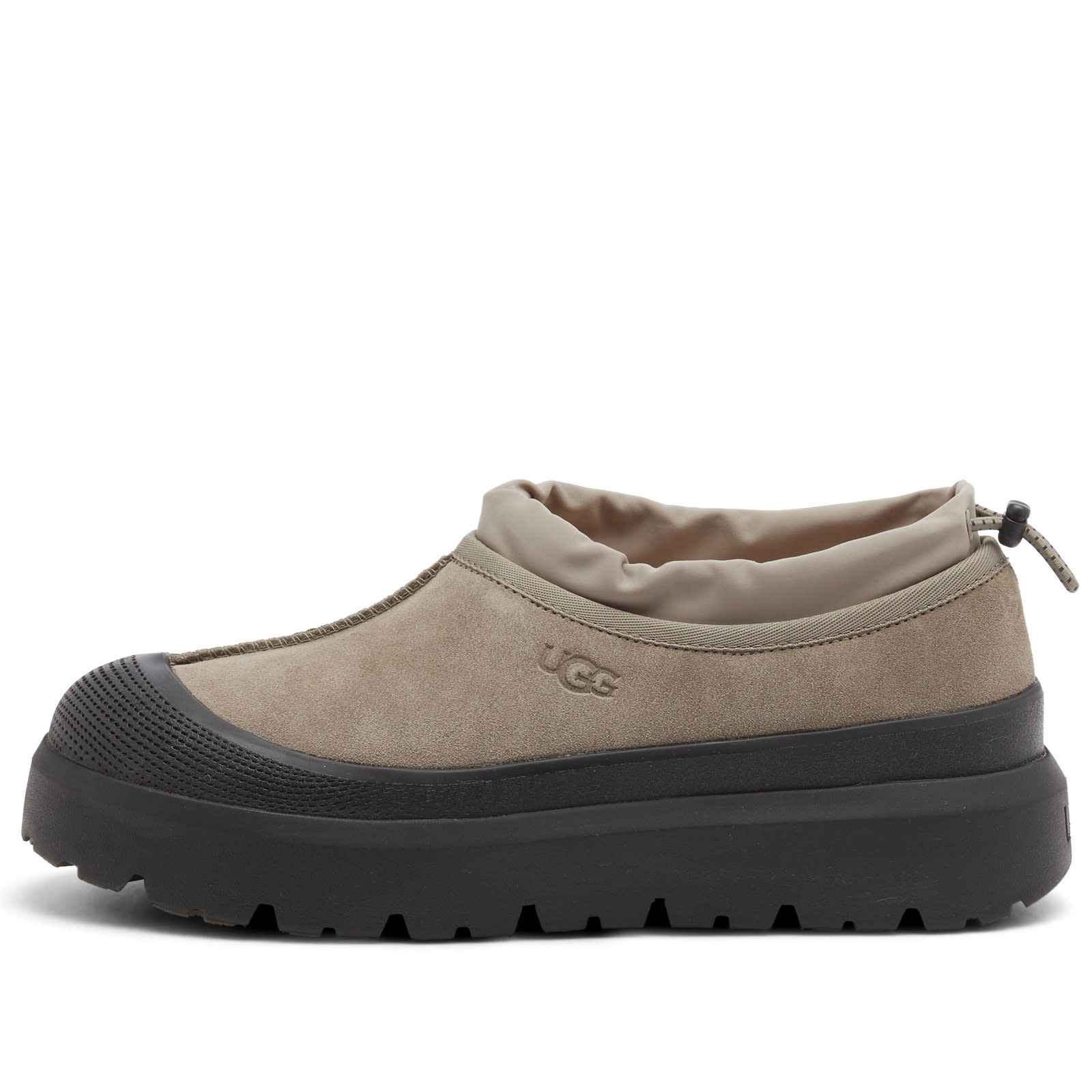 UGG Tasman Weather Hybrid Smoke Plume / Black | END. (SG)