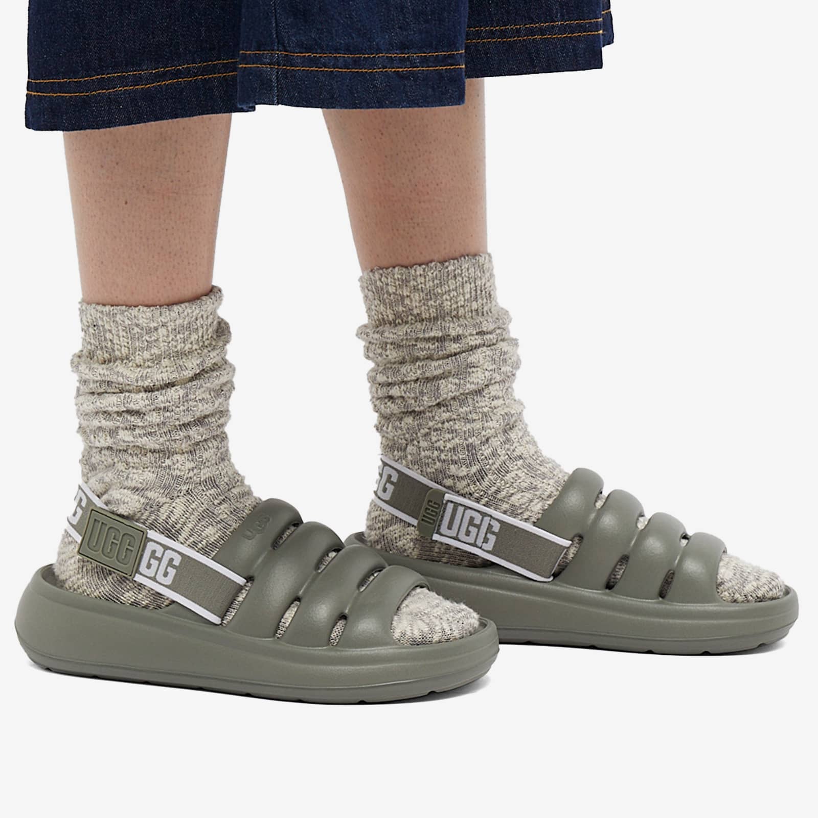 UGG Sport Yeah Moss Green | END.