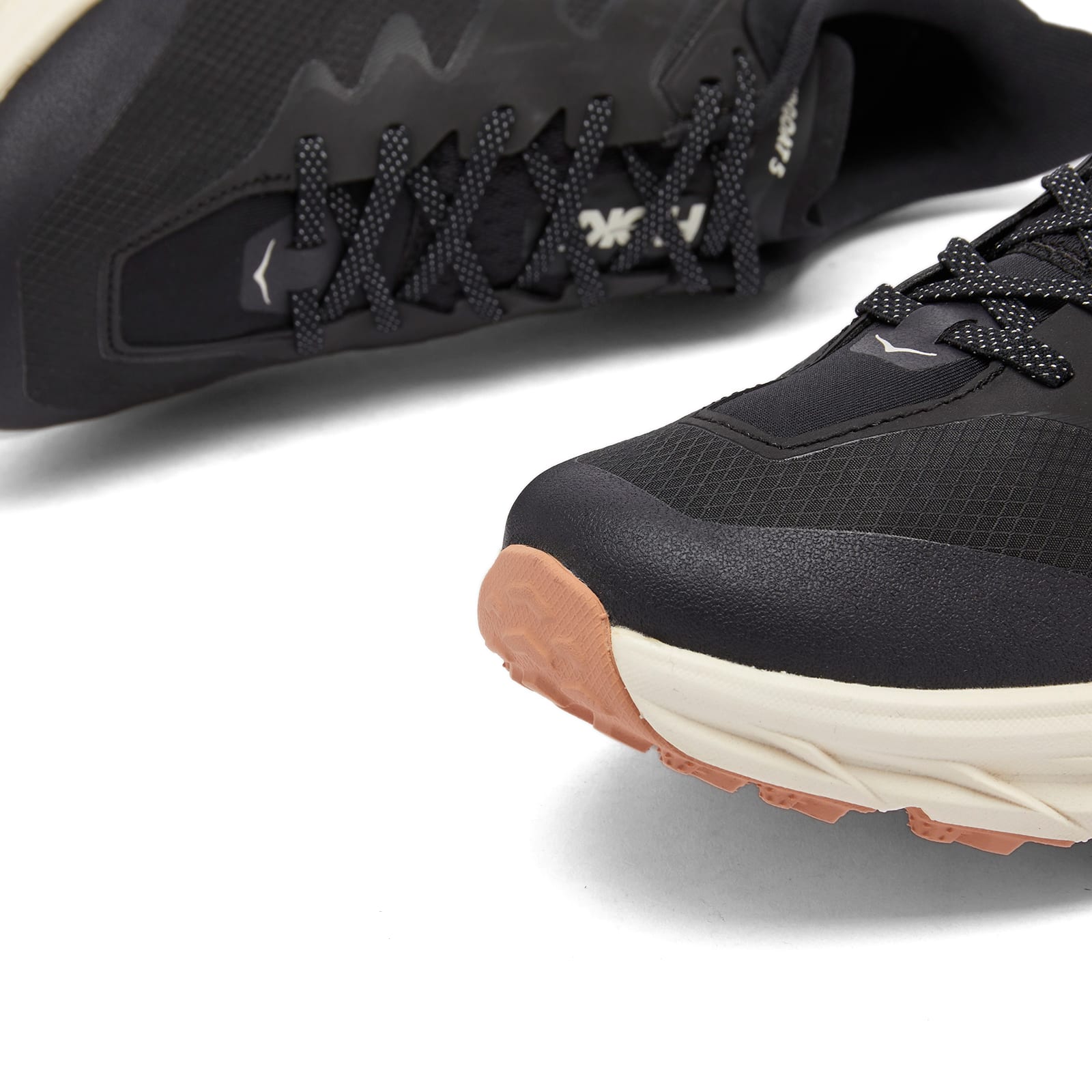 HOKA ONE ONE U Speedgoat 5 TS Black & Alabaster | END. (US)