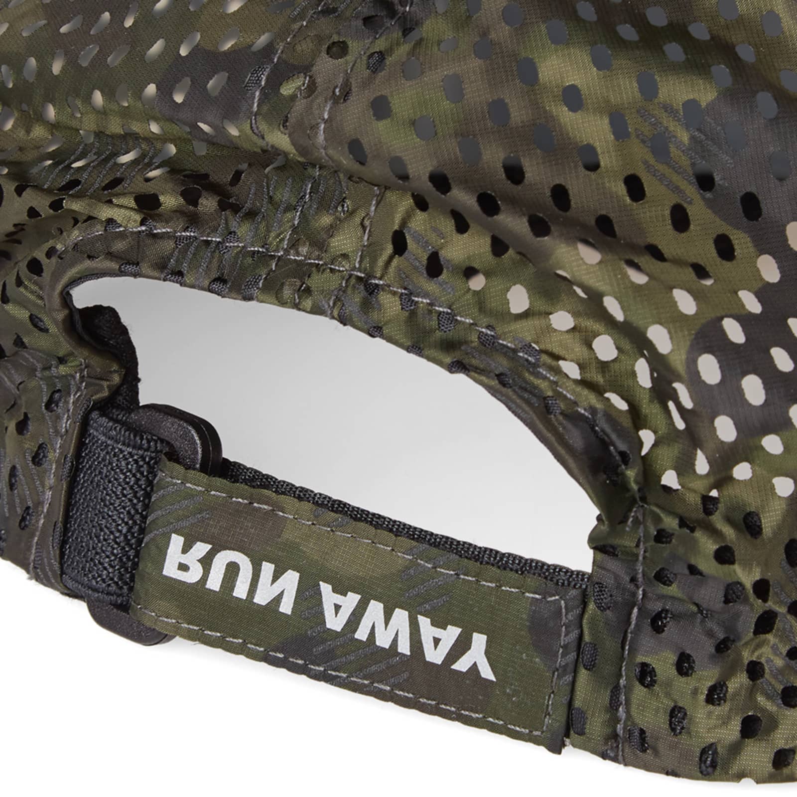 Satisfy Running Cap Reflective Camo | END.