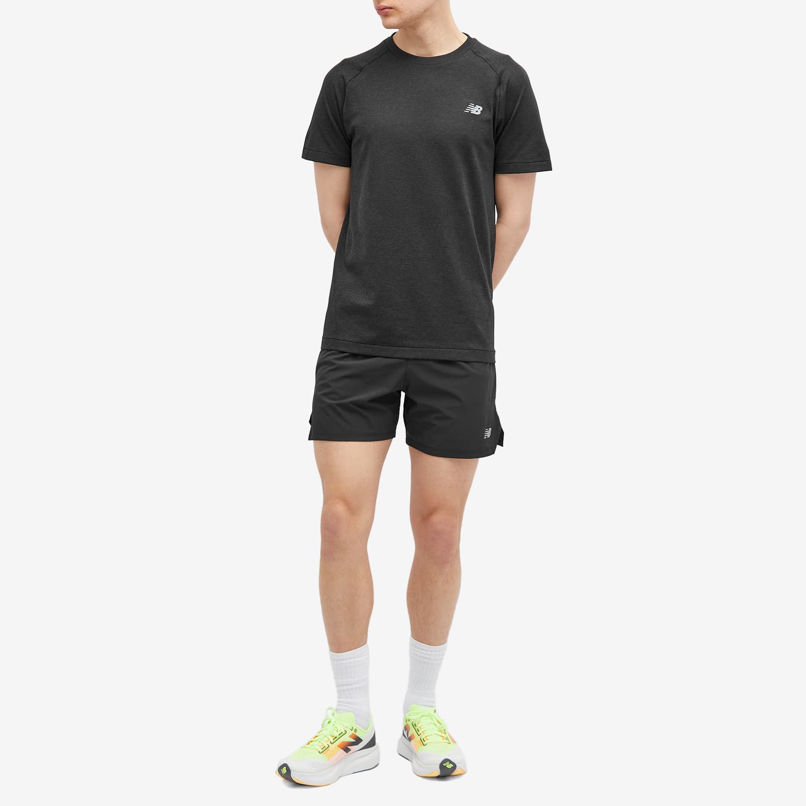 New Balance NB Athletics Seamless T-Shirt Black | END. (KR)