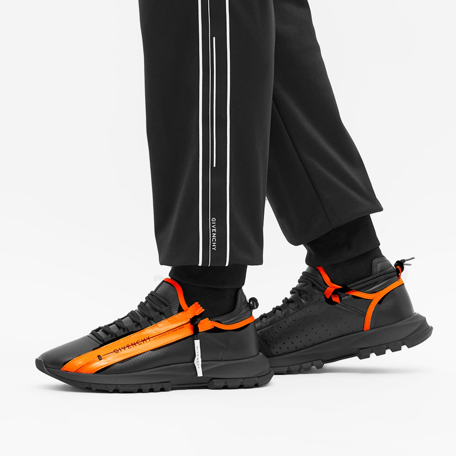Givenchy Spectre Zip Low Sneaker Black & Orange | END. (NL)