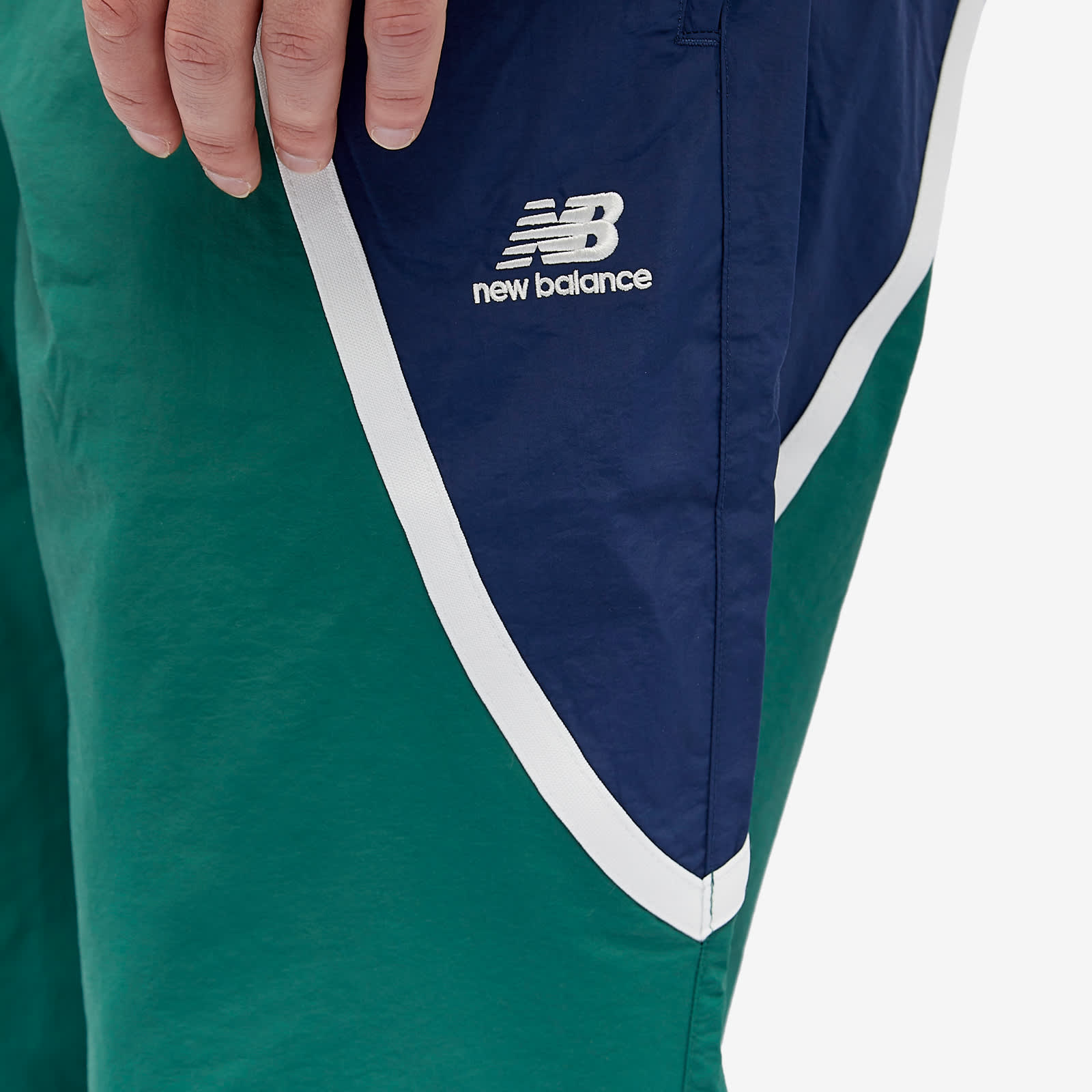 New Balance Hoops Woven Pant Team Forest Green | END. (US)