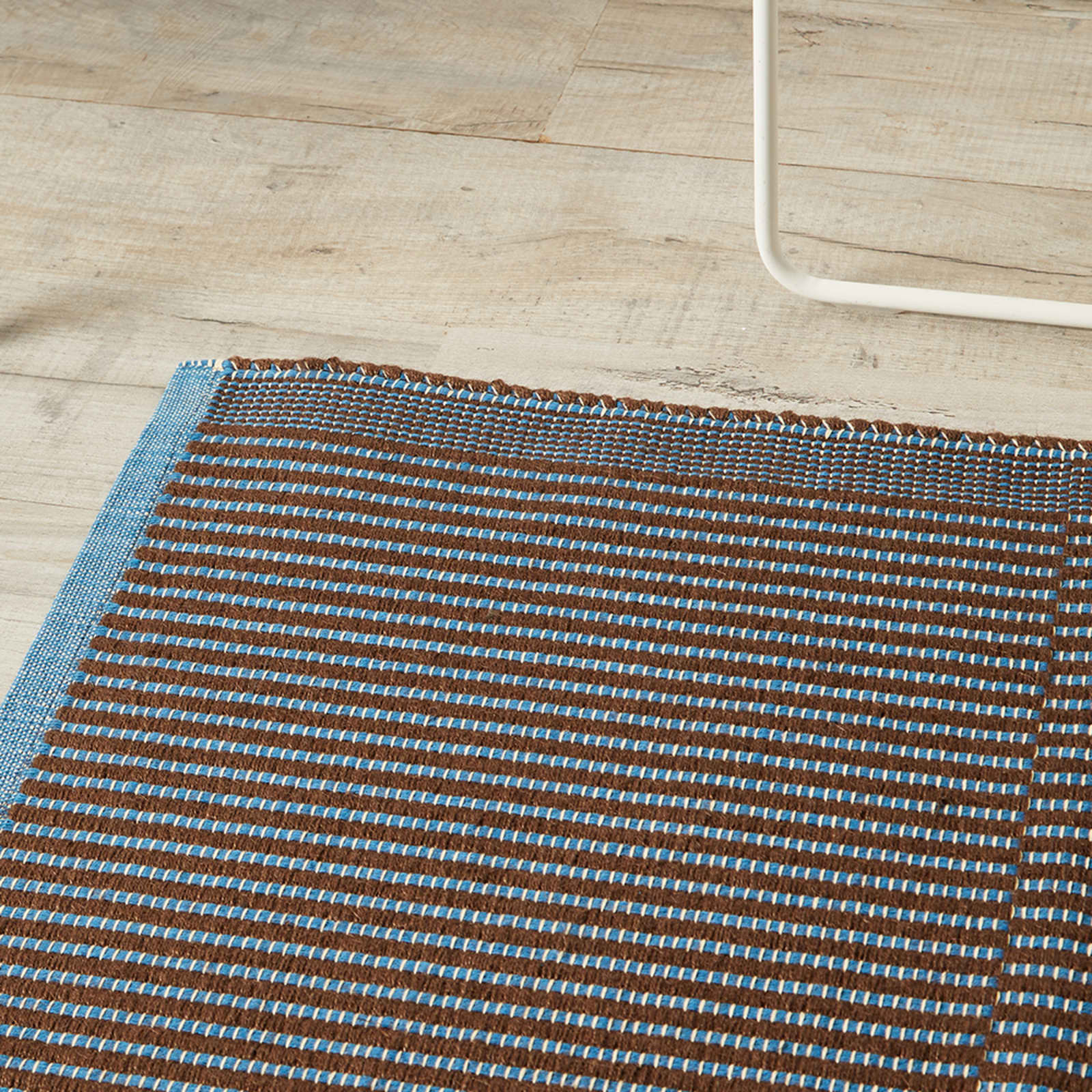 HAY Tapis Mat Chesnut & Blue | END. (GB)