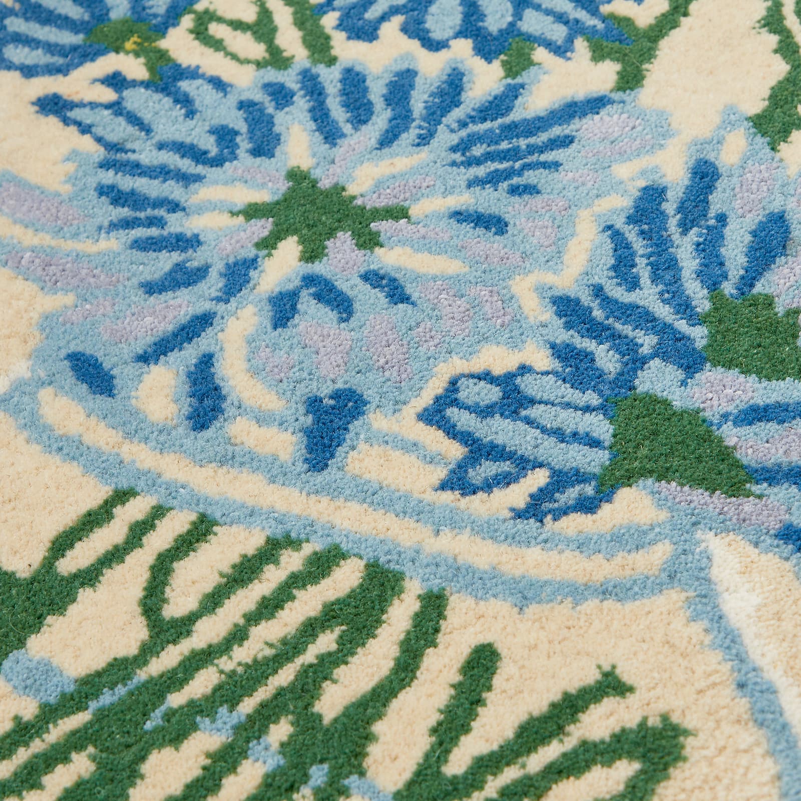 Bongusta Blue Daisy Rug Blue | END.
