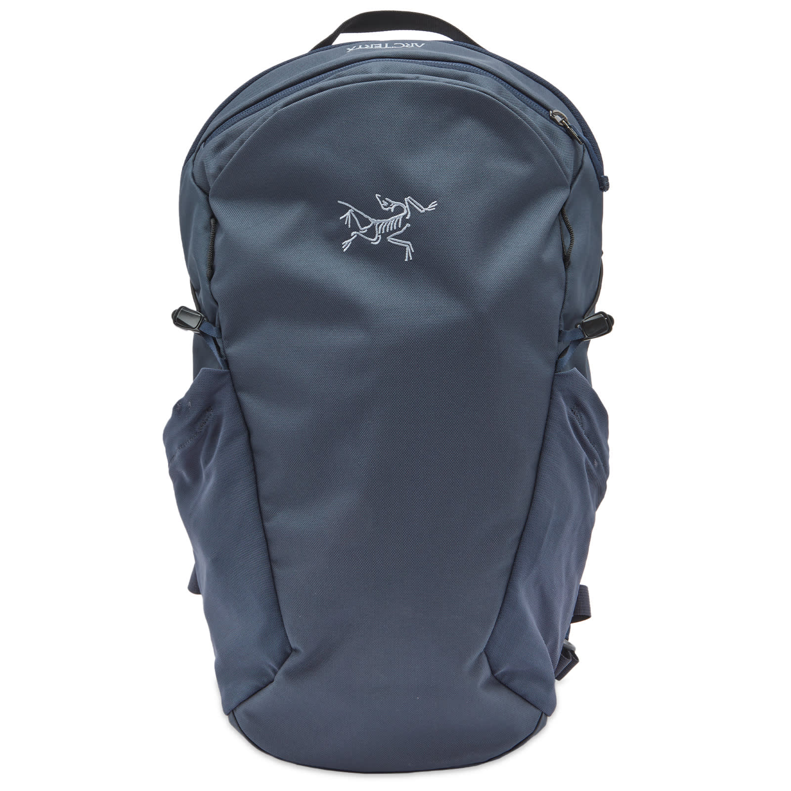 Arc'teryx Mantis 16 Backpack Black Saphire | END. (AU)
