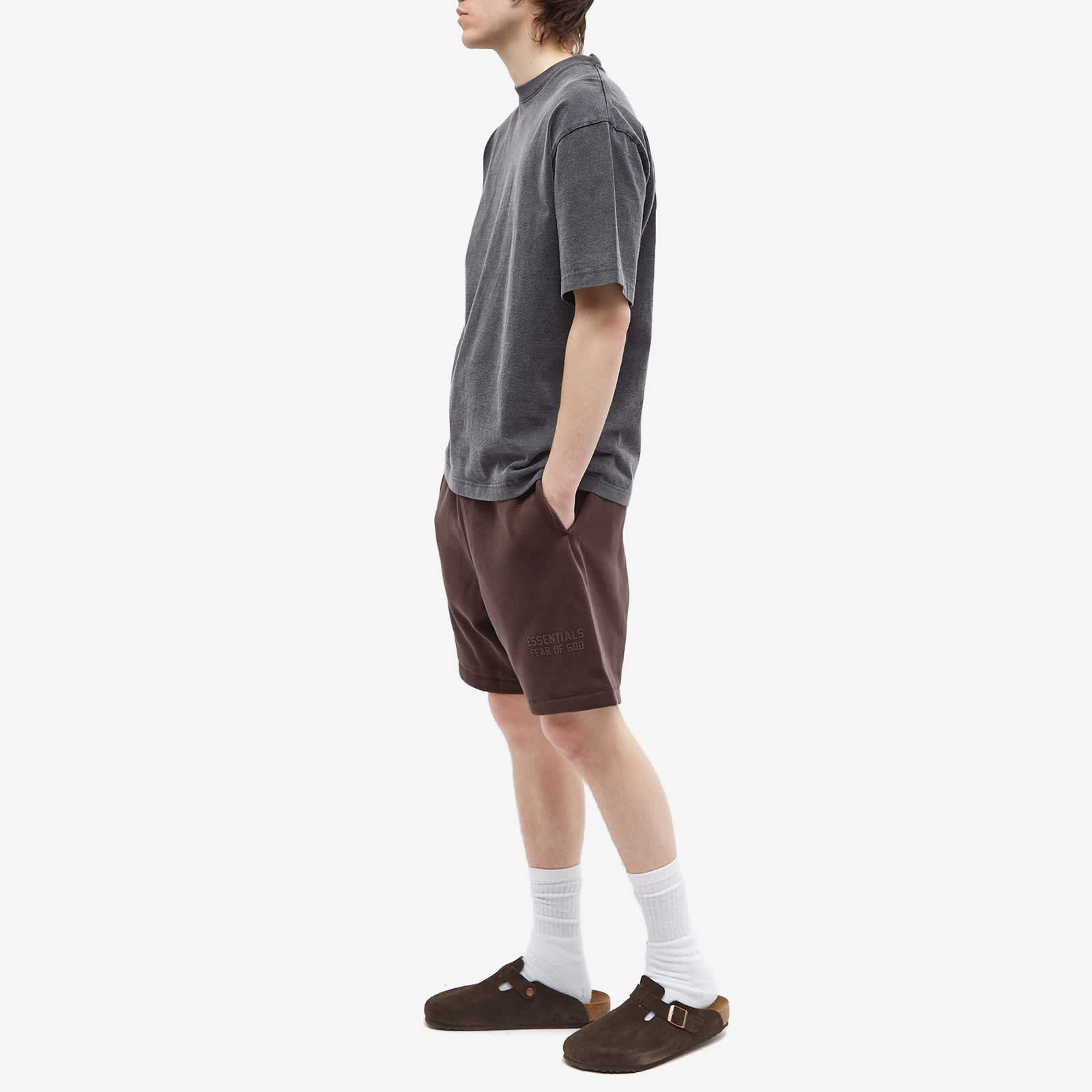 Fear of God Essentials Essentials Shorts Plum | END. (CN)