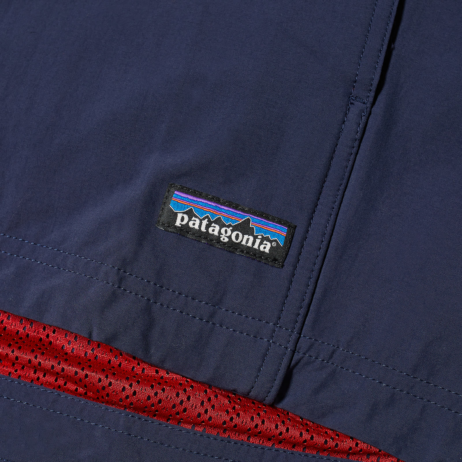 Patagonia Isthmus Anorak New Navy | END. (HK)