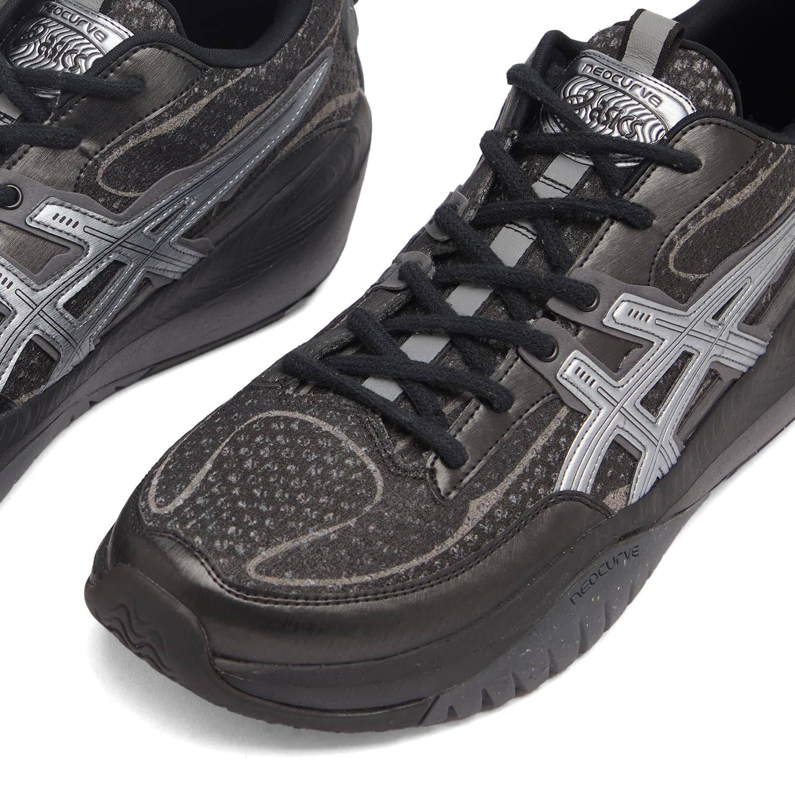 Asics Neocurve Black | END. (US)