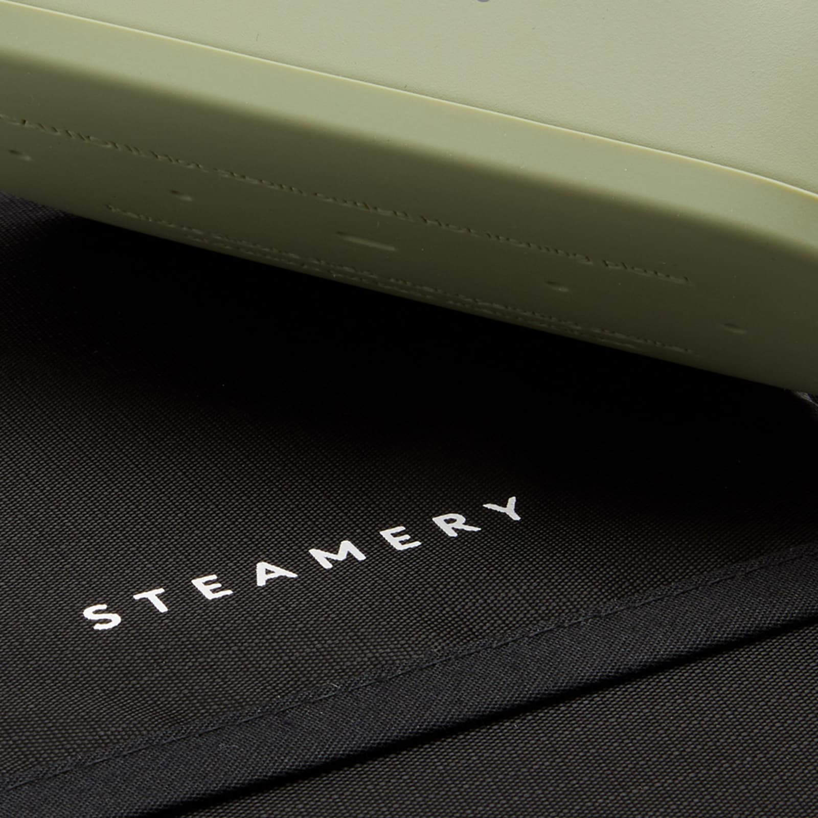 Steamery Steamery Cirrus No.3 Iron Steamer Sage | END. (GB)