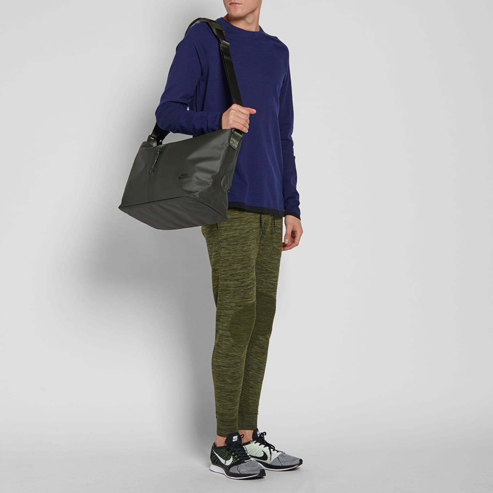 Nike Tech Bonded Tote Bag Sequoia & Black | END. (US)