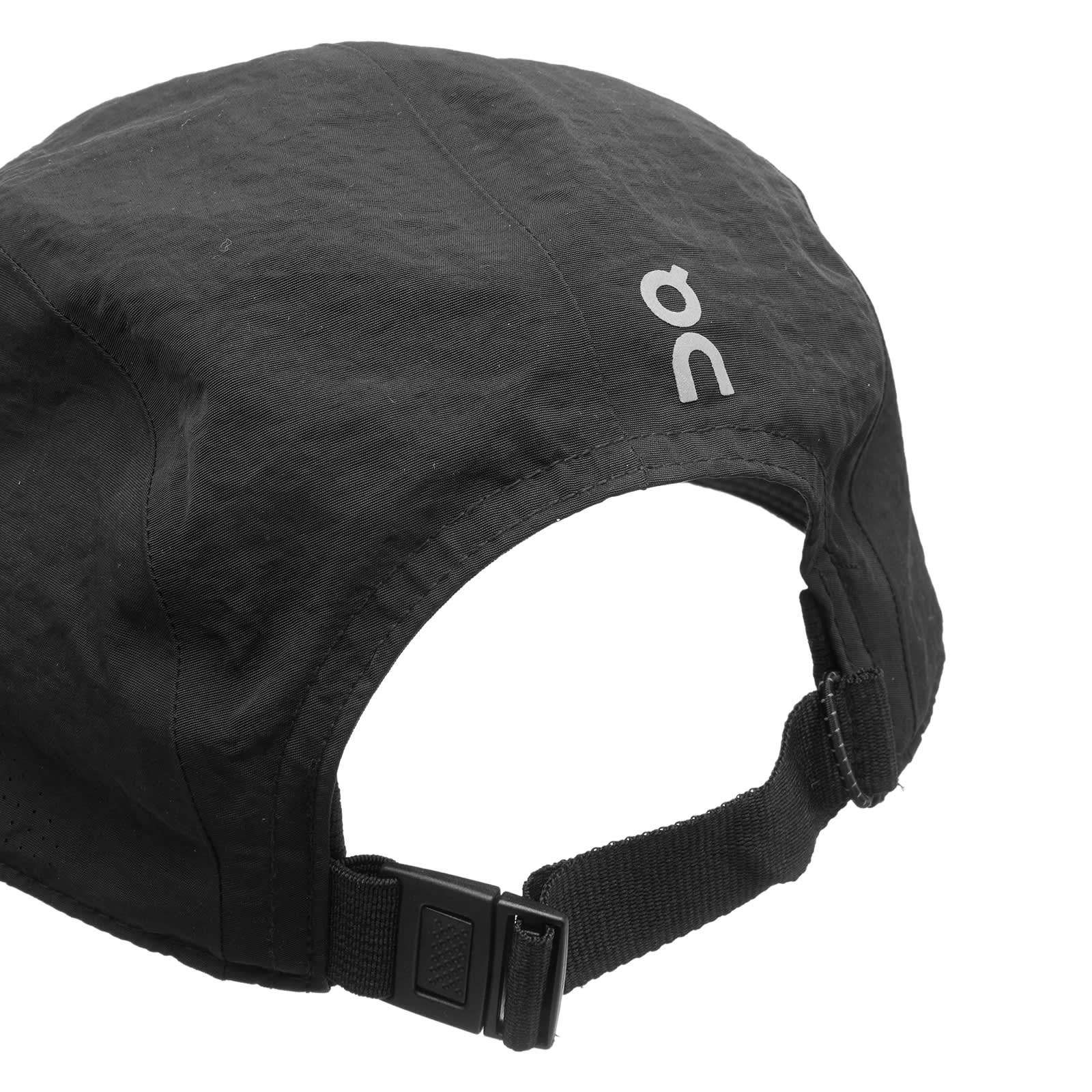 ON Performance Cap Black | END. (KR)