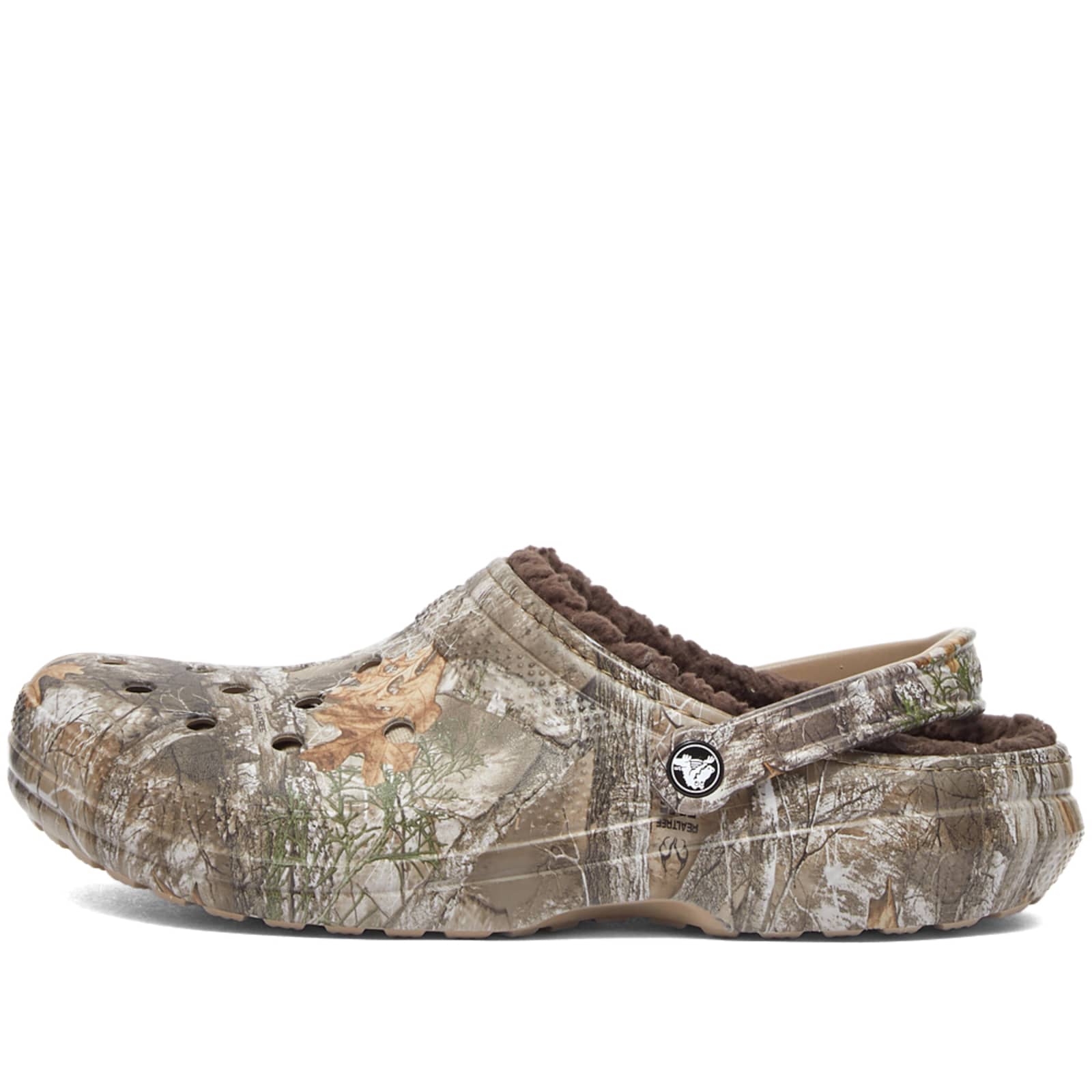 Crocs Classic Lined Realtree Edge Clog Chocolate | END. (GB)
