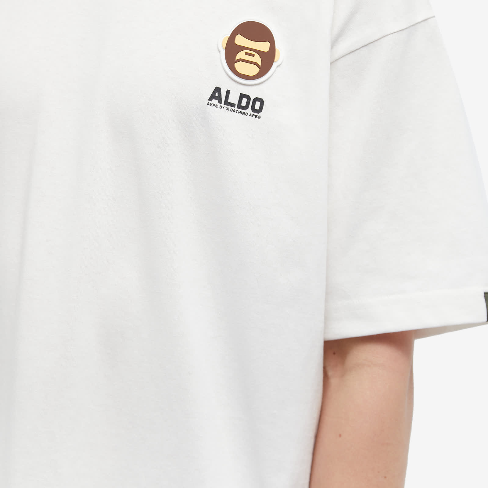 AAPE Aaper Aldo Basic One Point T-Shirt Snow White | END. (GB)