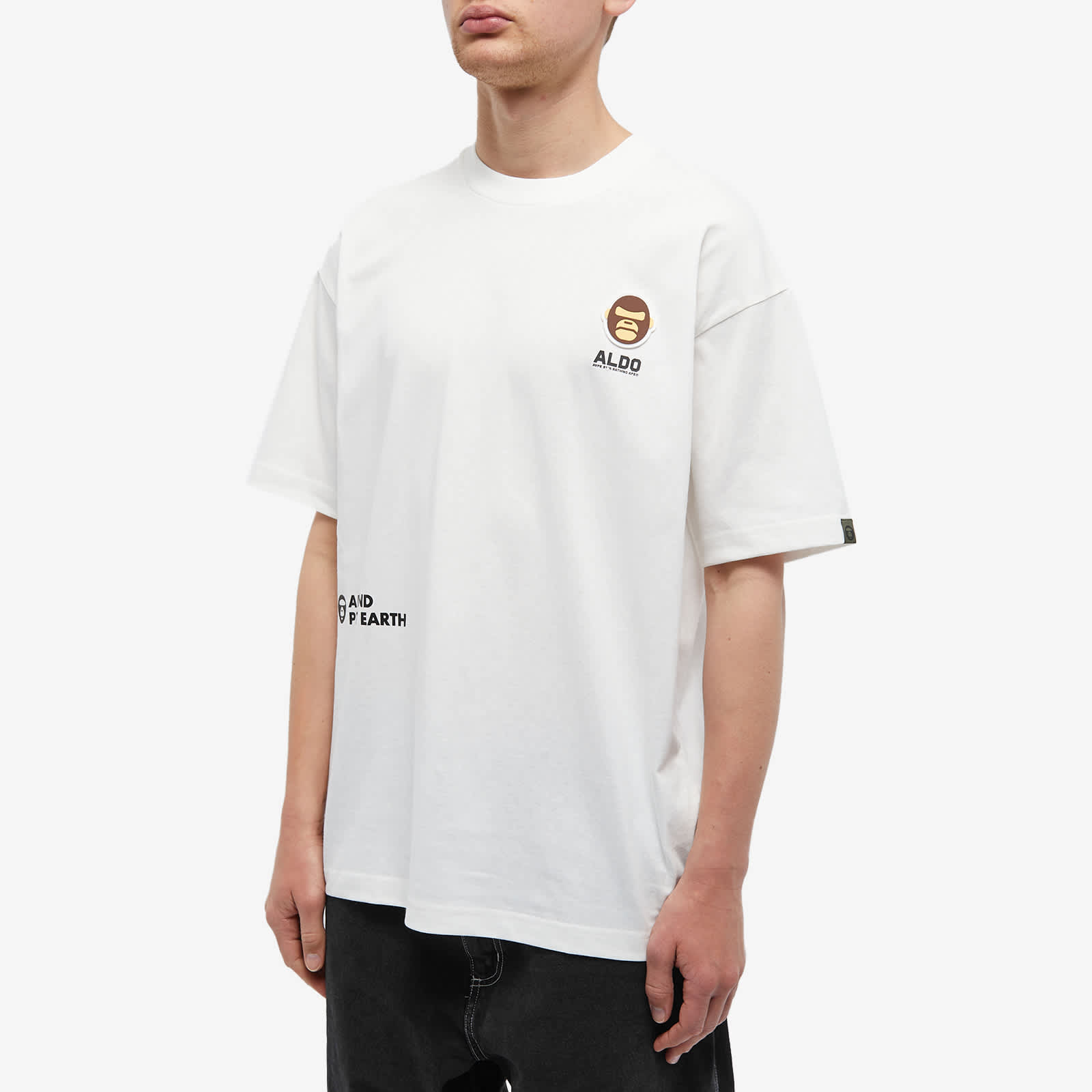 AAPE Aaper Aldo Basic One Point T-Shirt Snow White | END. (GB)