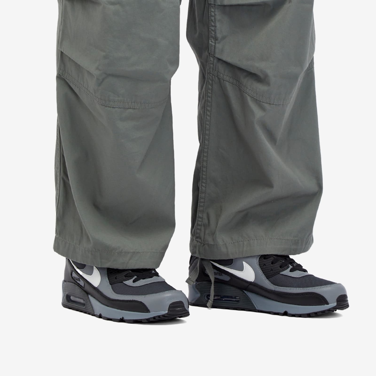 Nike AIR MAX 90 GTX Dark Smoke Grey & Summit White | END. (GB)