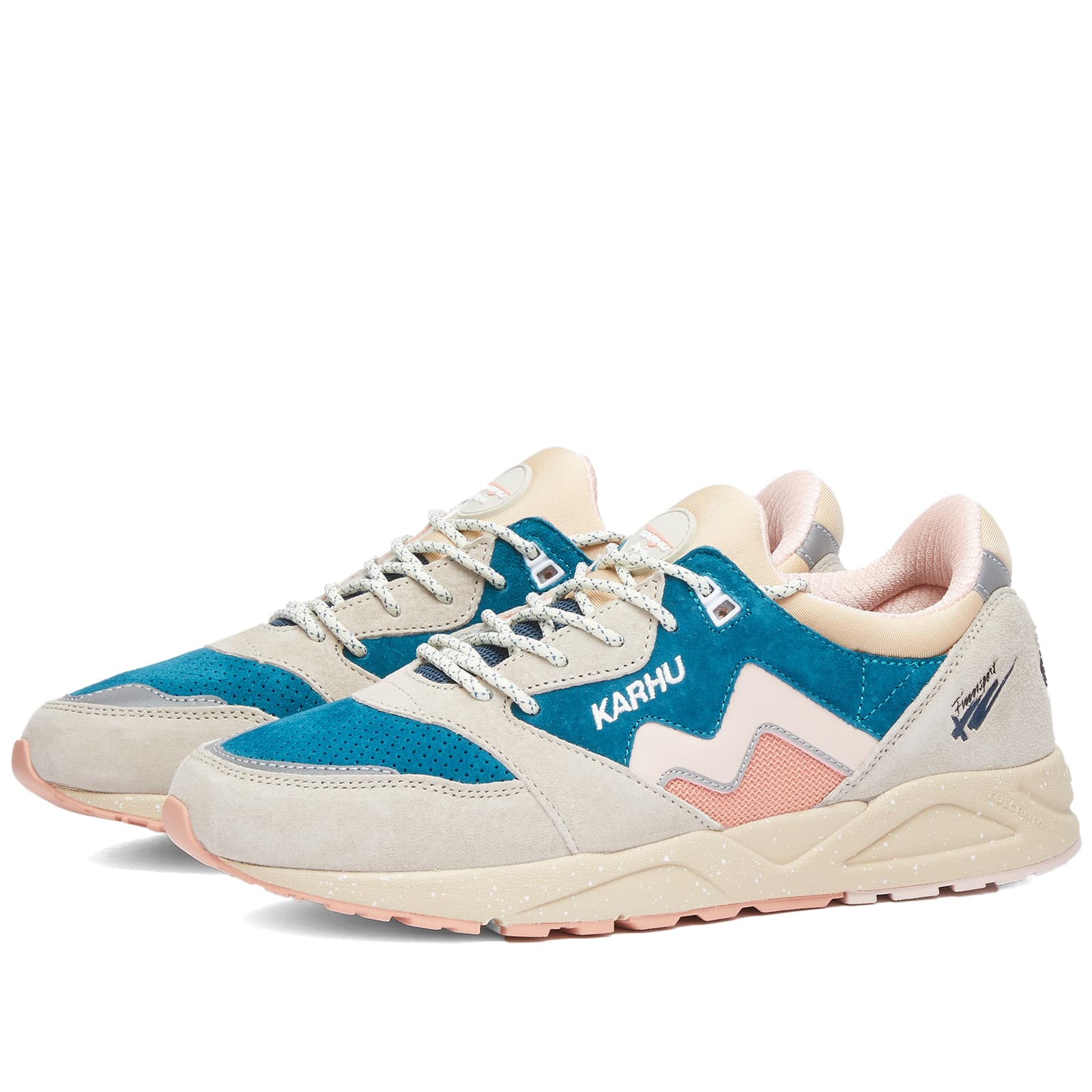 Karhu Aria 95 Silver Lining & Peach Whip | END. (US)