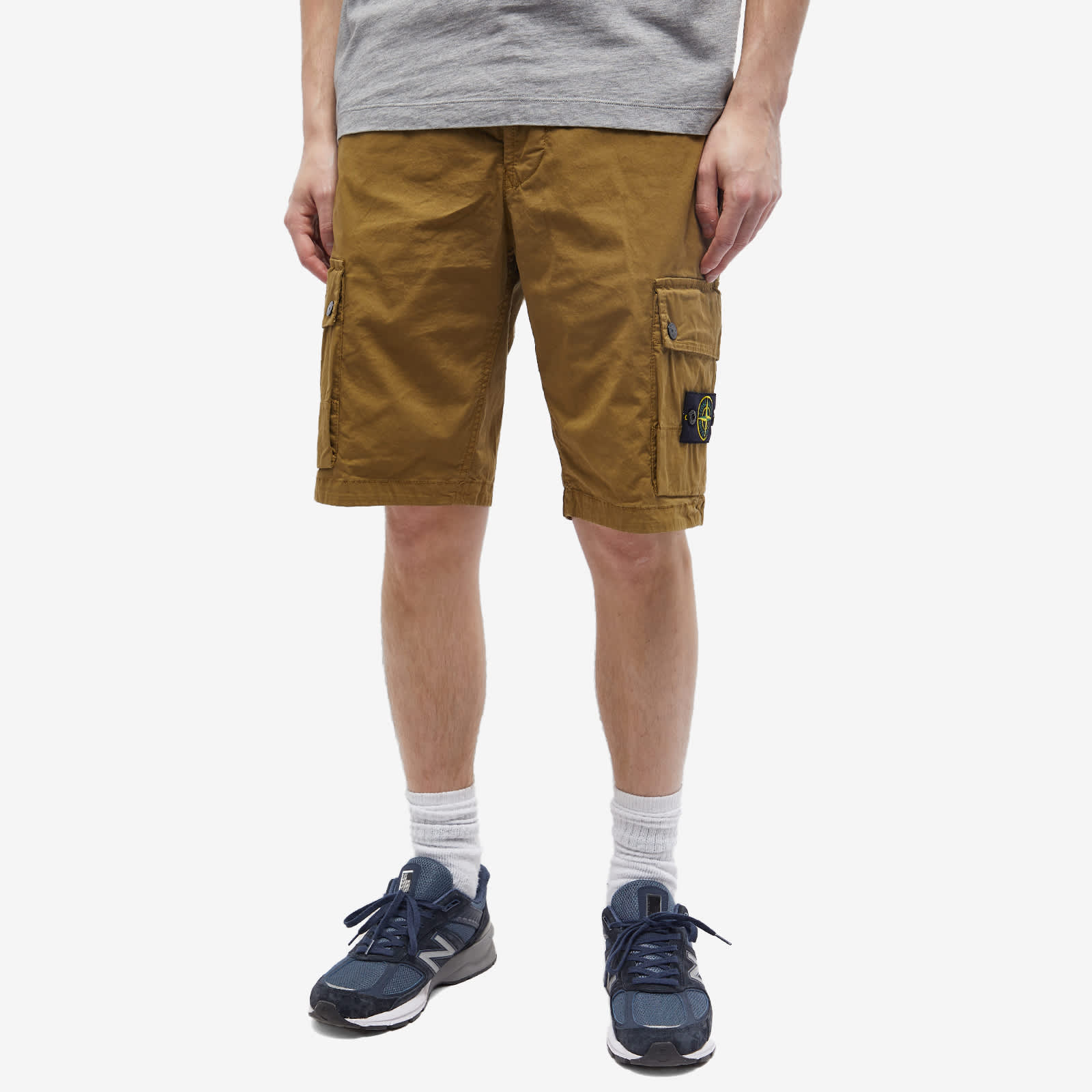 Stone Island Supima Cotton Cargo Shorts Dark Beige | END. (KR)