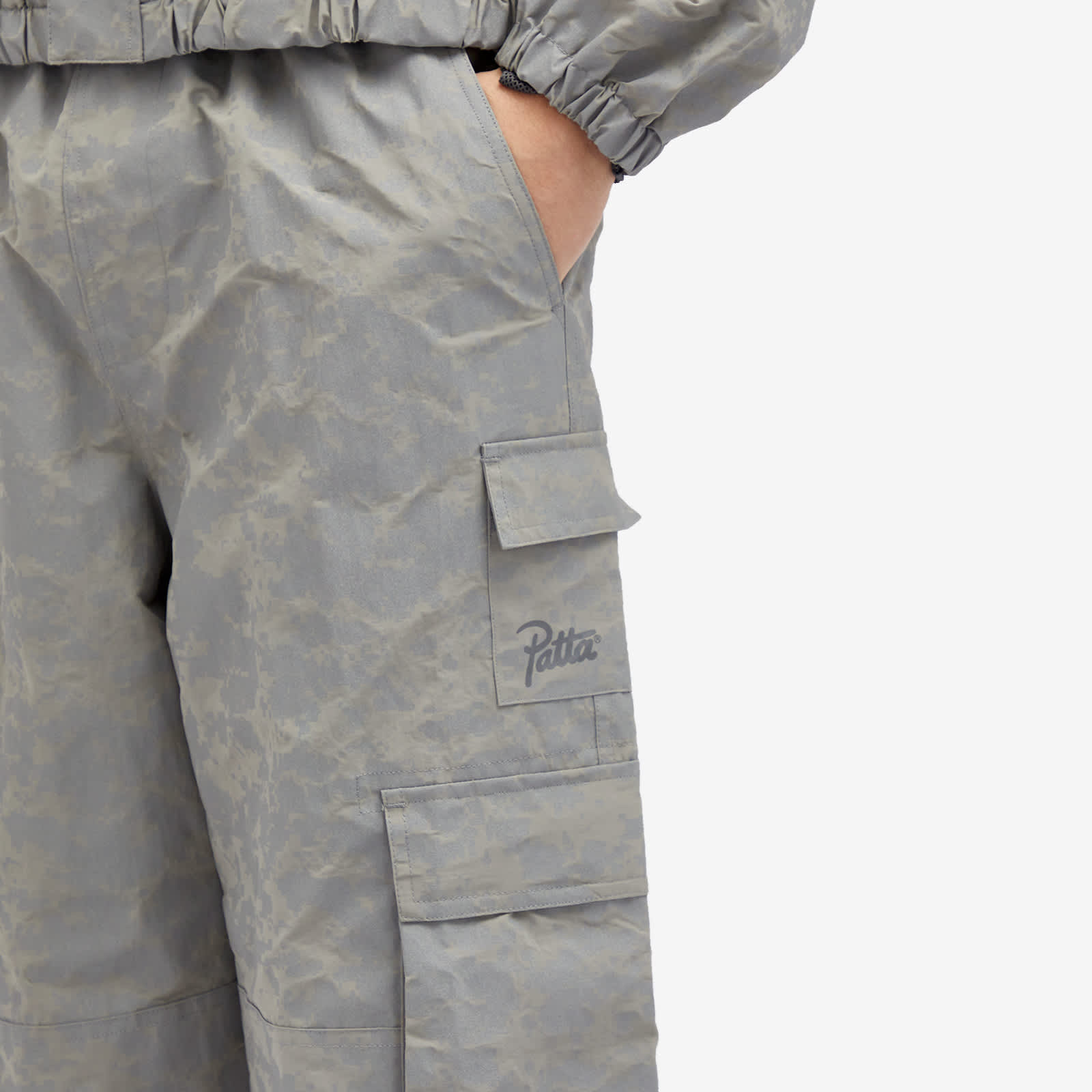 Patta Digi Camo Reflective Cargo Pants Wild Dove | END. (NL)