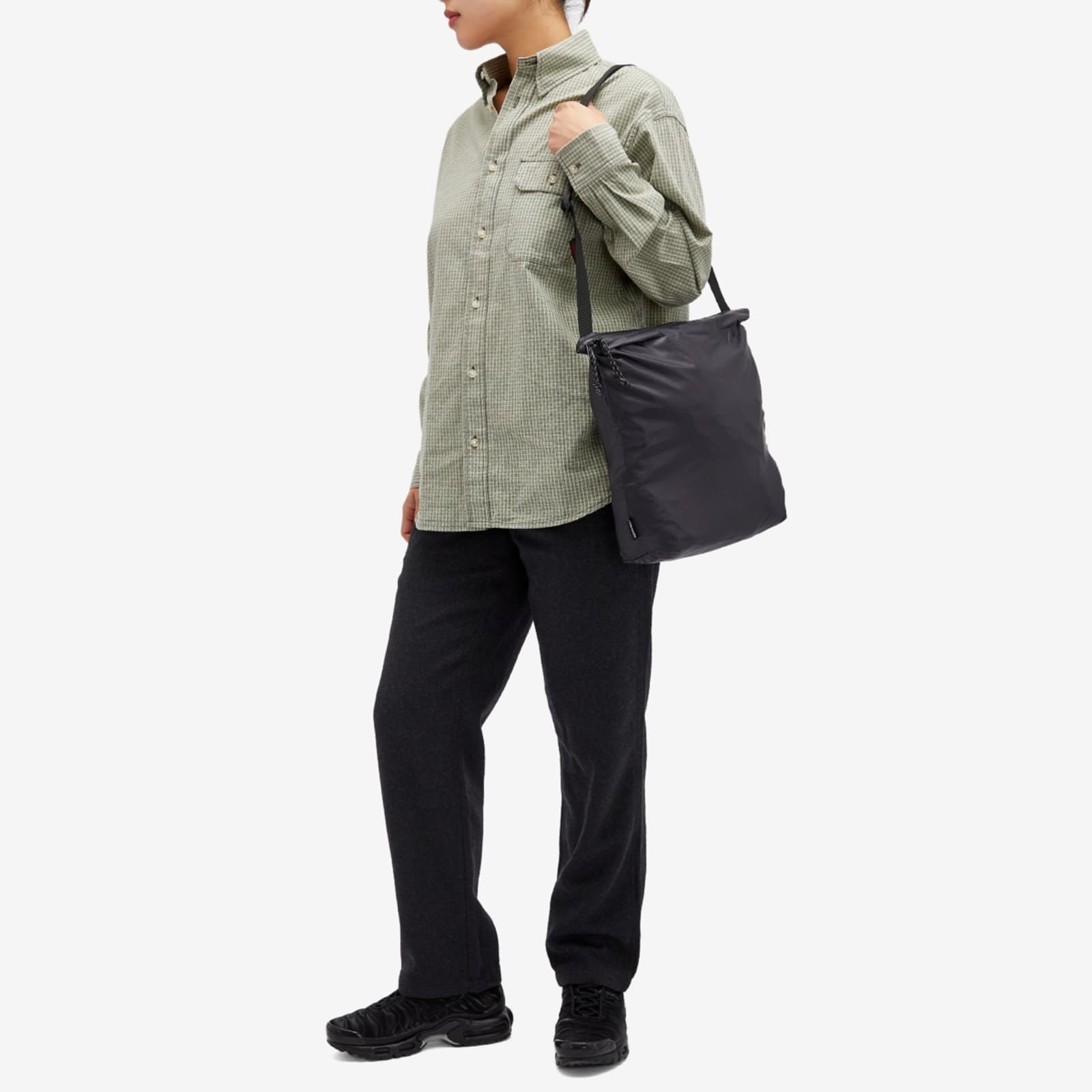 Gramicci Micro Ripstop Side Bag Dark Navy | END. (KR)