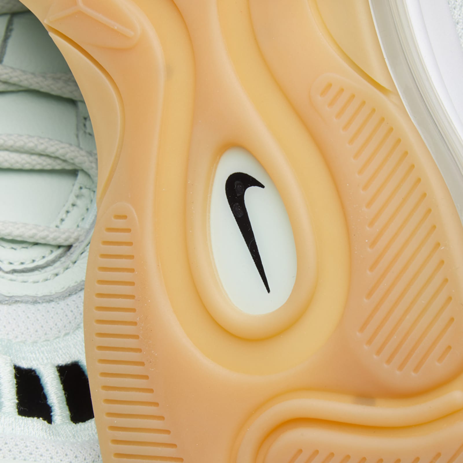 Nike Air Max 97 Ultra '17 SI W Barely Green & Black | END.