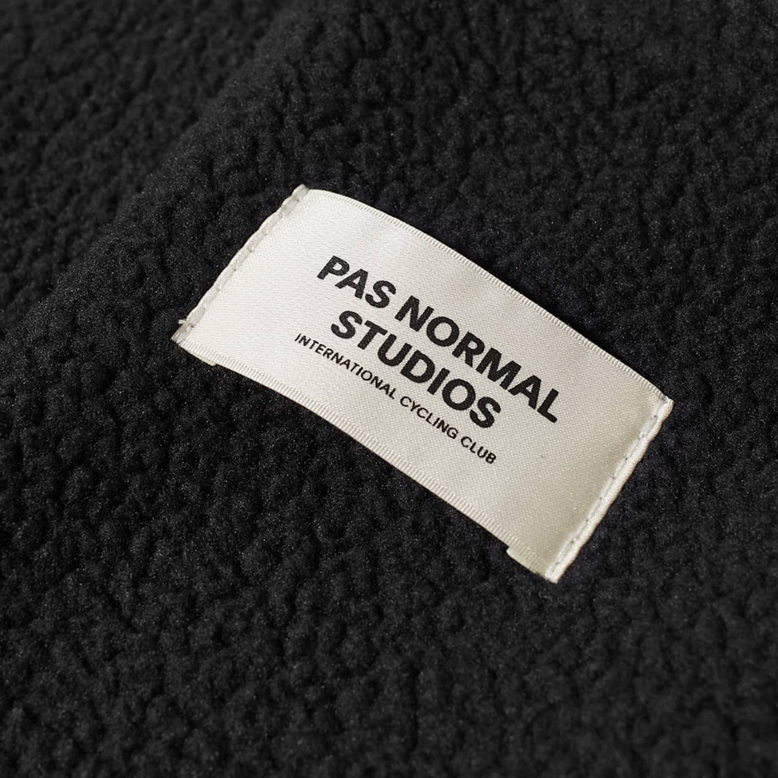 Pas Normal Studios Off-Race Fleece Neck Tube Black | END. (KR)