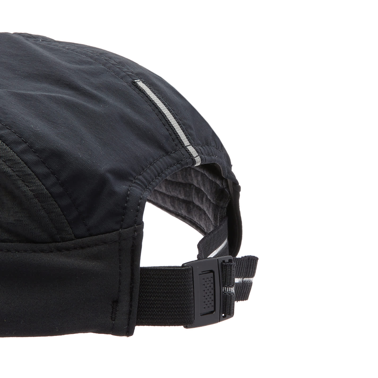 Columbia Escape Thrive™ Cap Black | END. (GB)