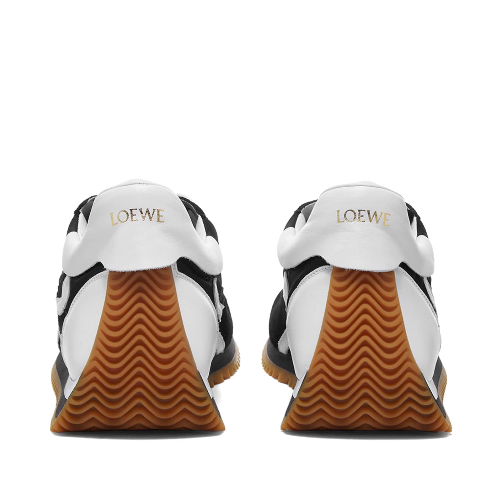 Loewe Flow Runner Black & White | END. (ES)