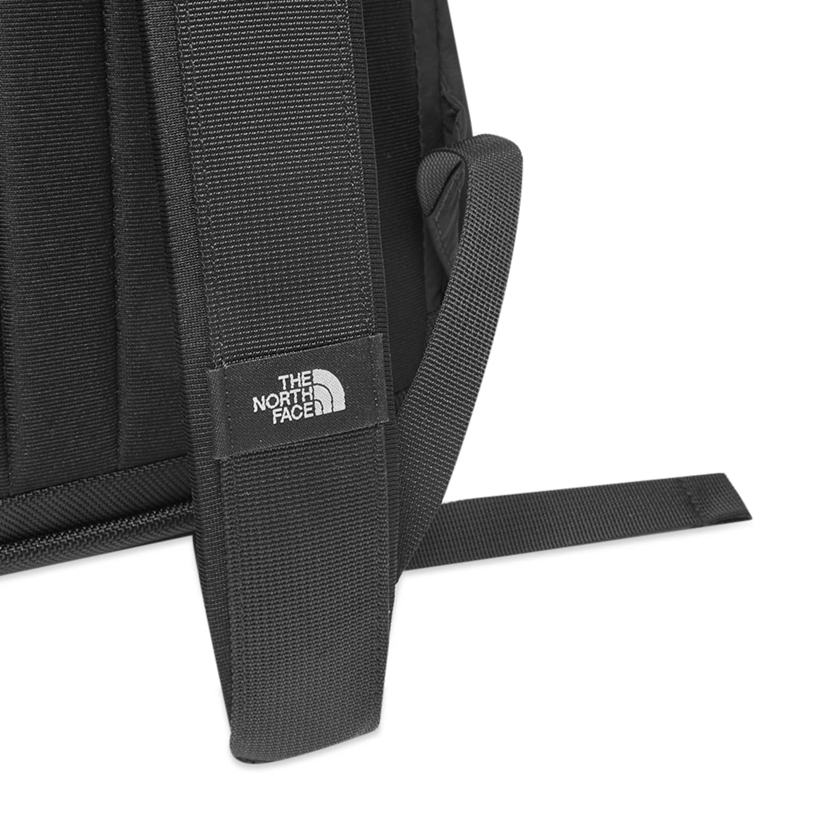 The North Face Mountain Daypack S Black & Antelope Tan | END. (US)