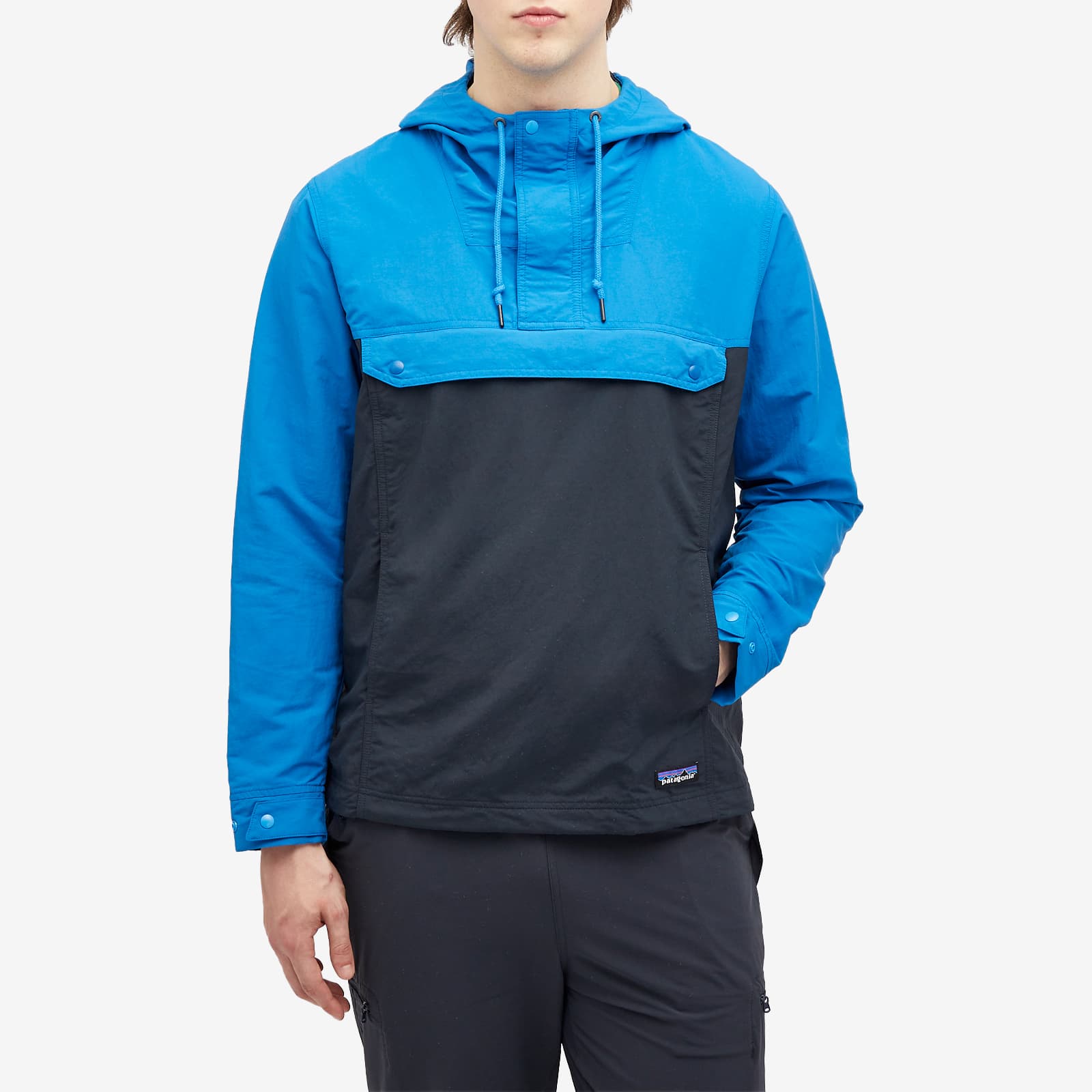 Patagonia Isthmus Anorak Endless Blue | END. (GB)