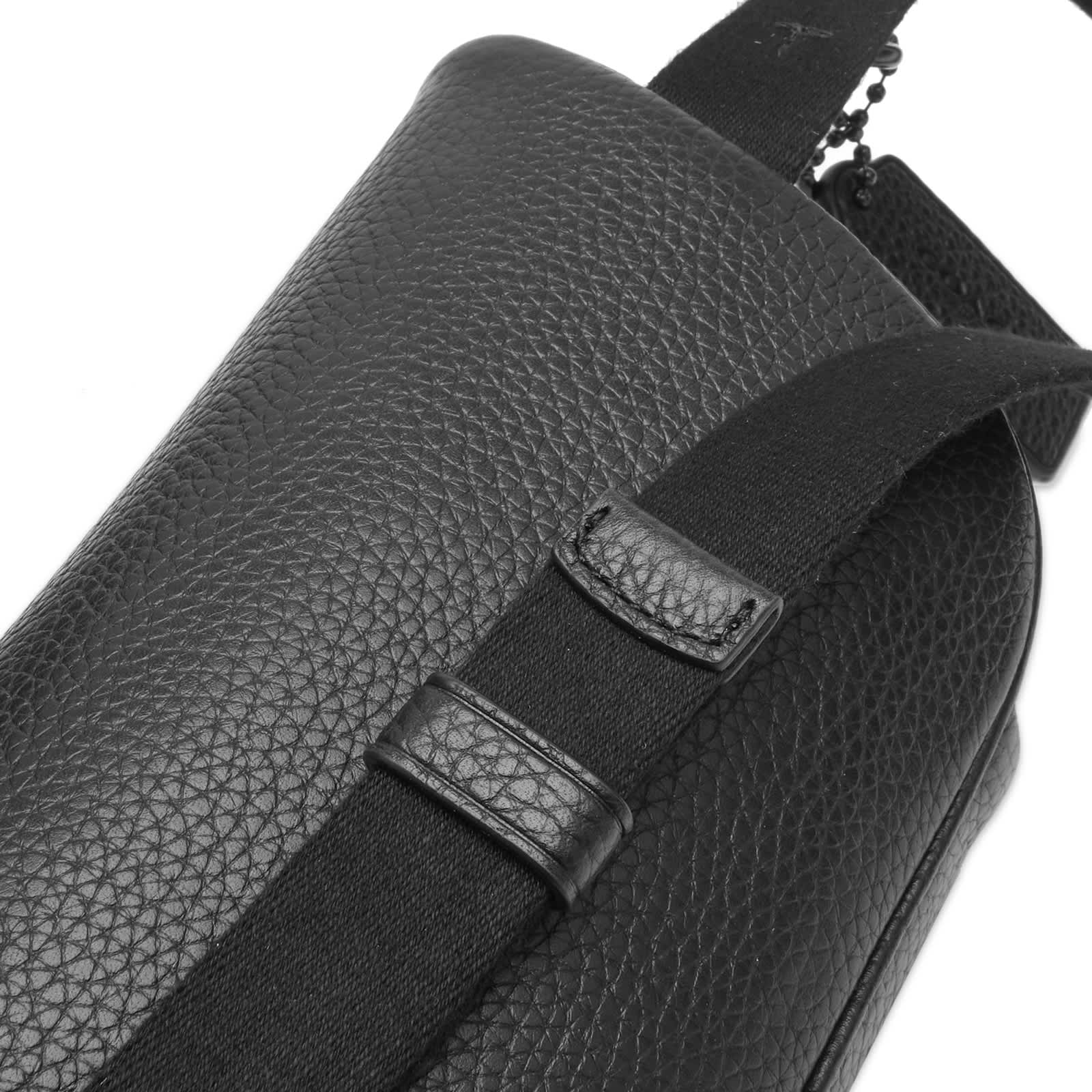 Coach Pebble Belt Bag Black | END.