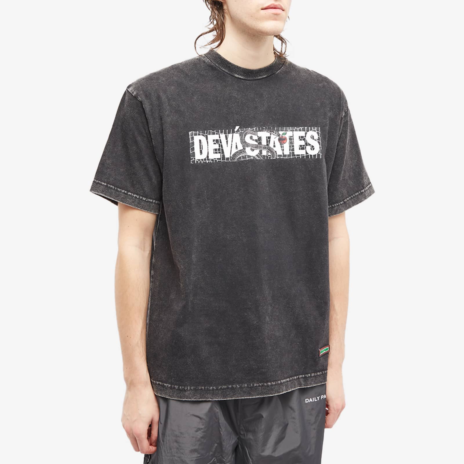 Deva States Serpents Logo T-Shirt Washed Black | END. (ES)