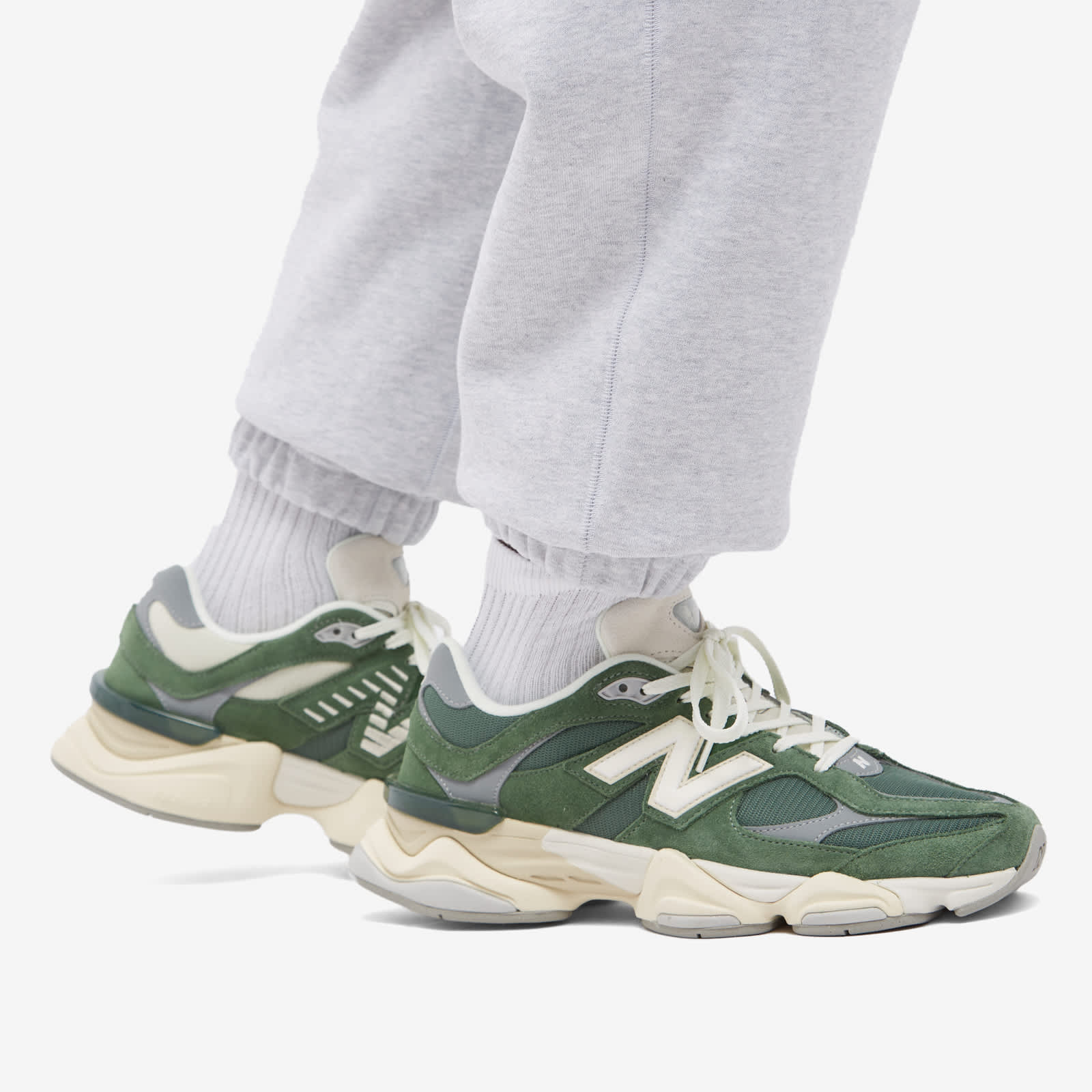 New Balance U9060VNG Nori | END. (US)