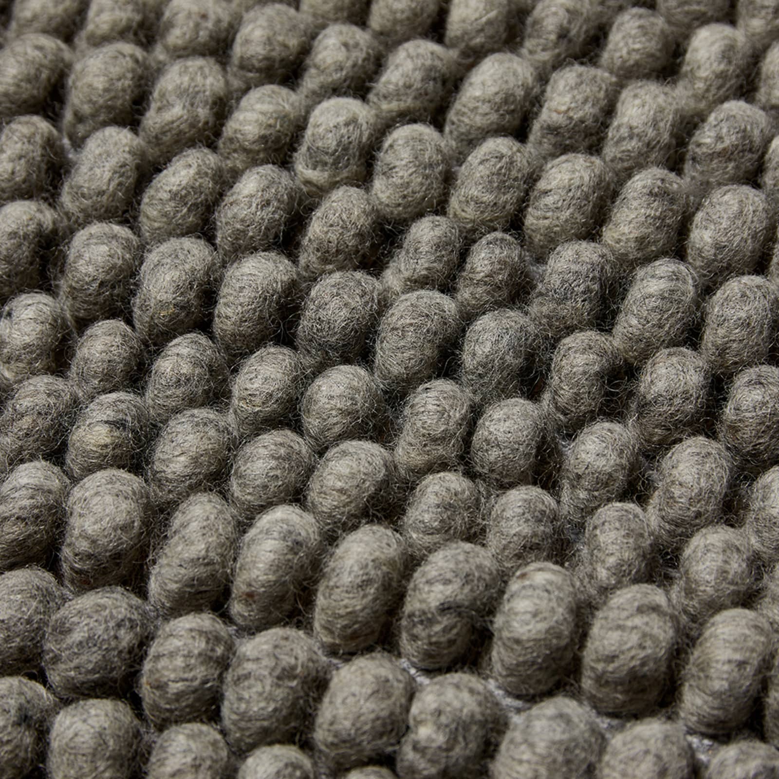 HAY Peas Rug - 140x200cm Medium Grey | END. (AU)