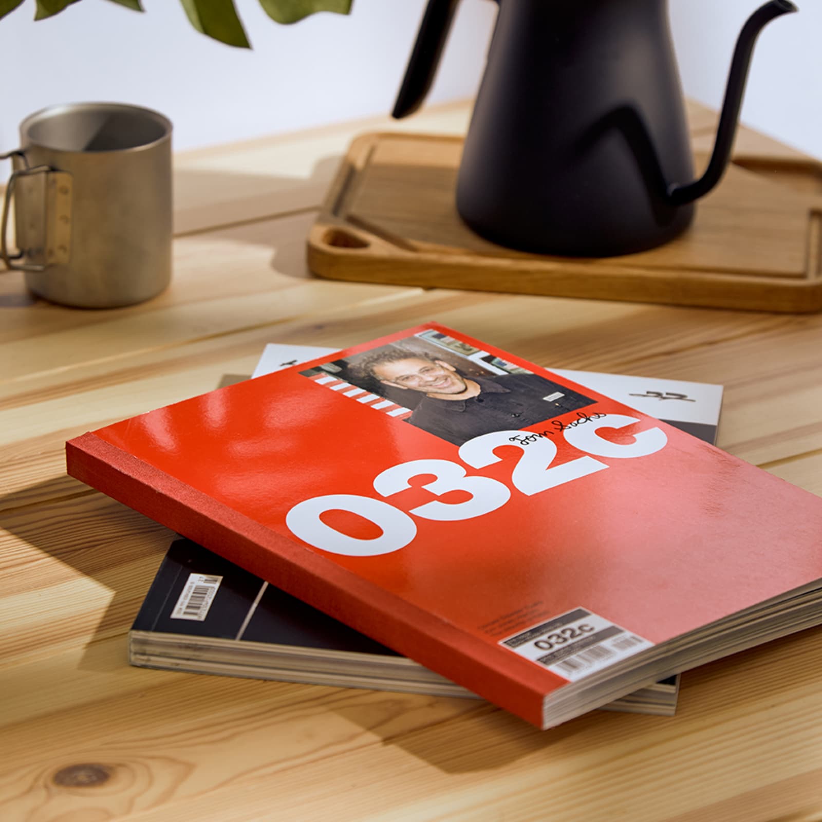 032c Magazine - Black Hole Issue 37 | END. (FR)