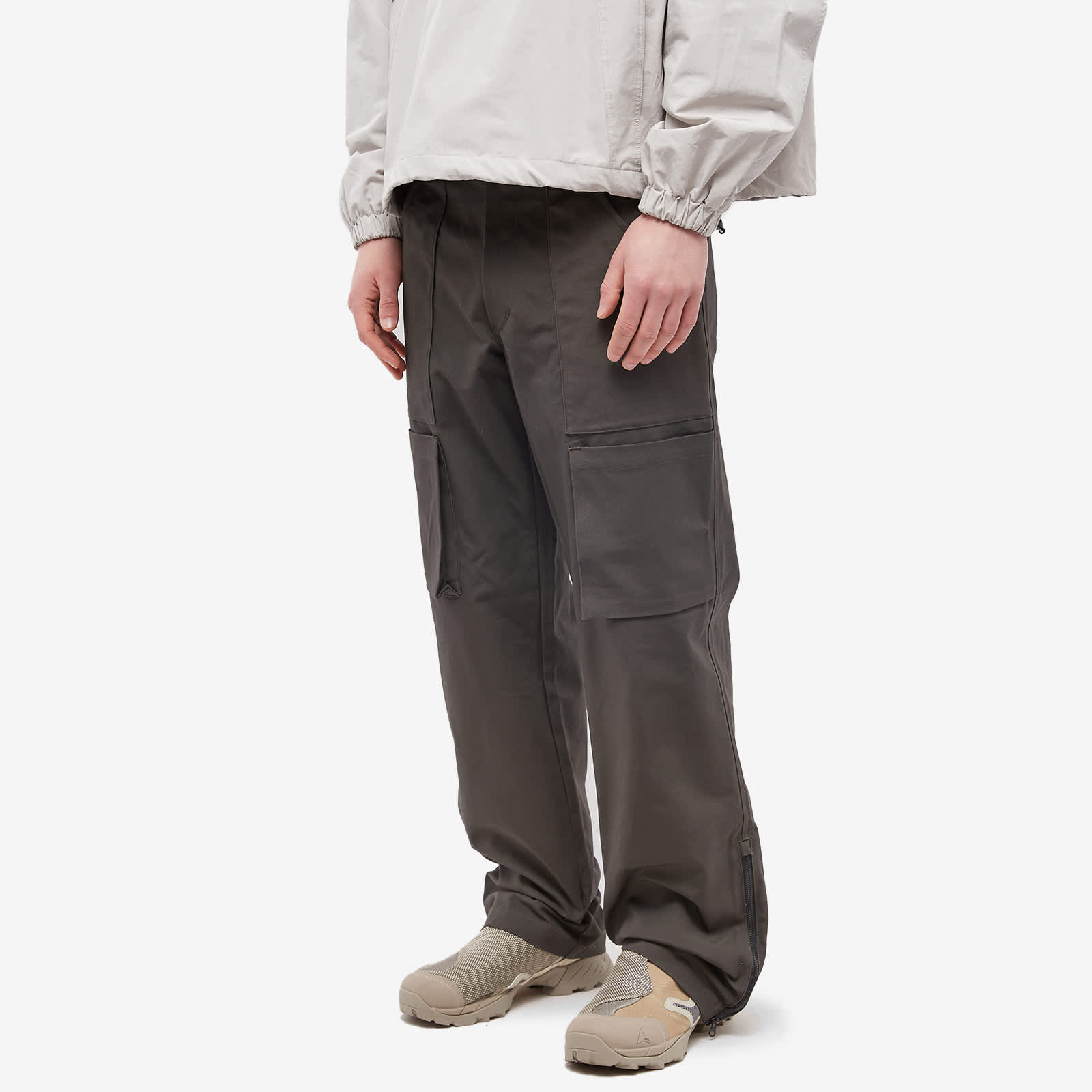 GR10K Bellow Cargo Pant Soil Brown | END. (US)