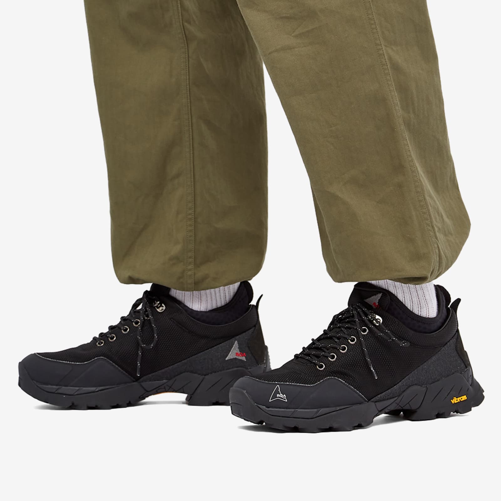 ROA Neal Mesh Hiking Sneaker Black | END. (AT)