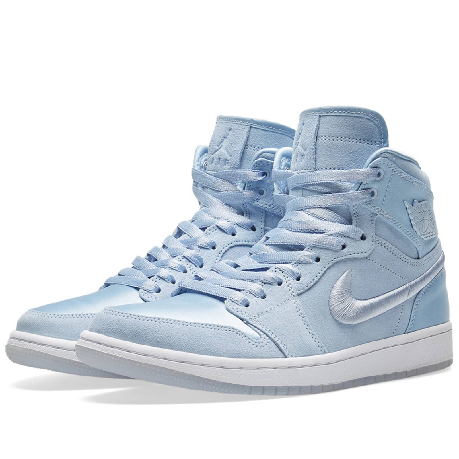 Air Jordan 1 Retro High 'Season of Her' W Hydrogen Blue, White & Gold ...